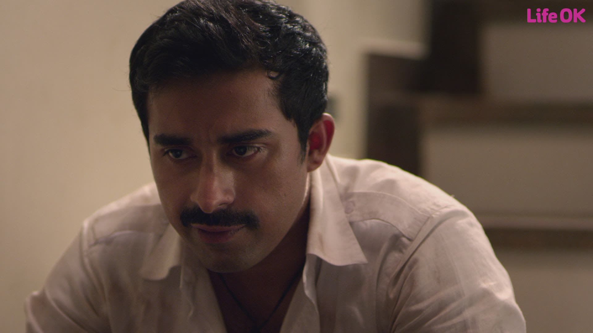 Watch Rahul strives to contact Rajveer Online