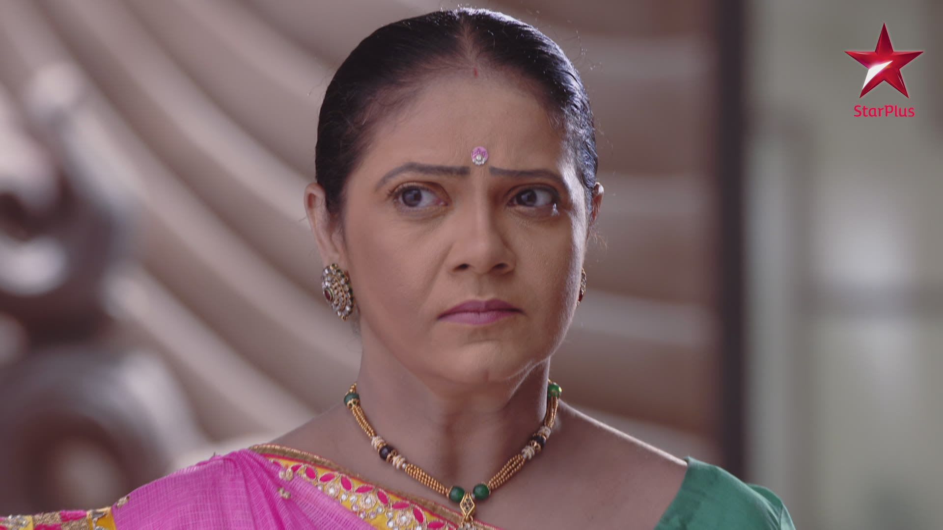 Watch Kokila refuses to back down Online