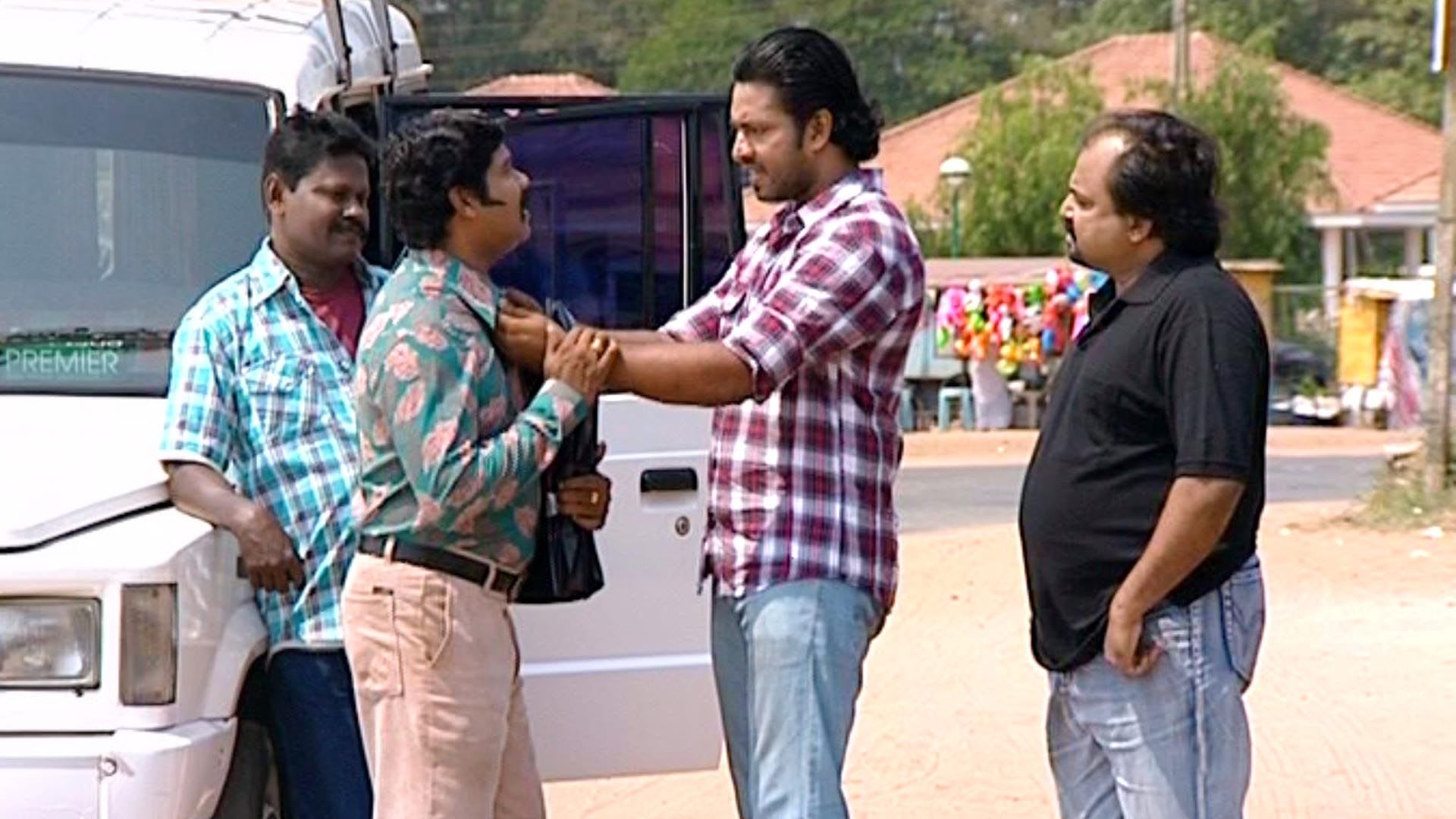 Watch Kumkumapoovu Episode 20 on JioHotstar