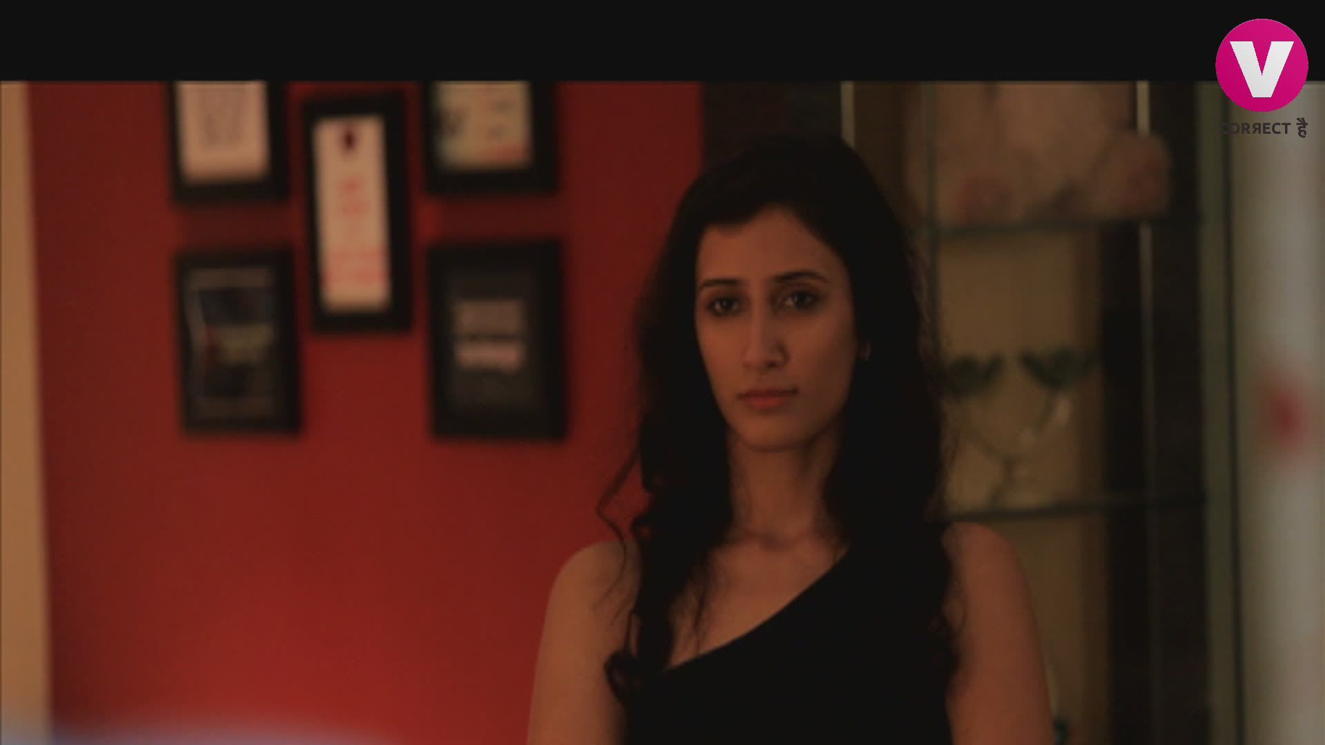 Watch Gumrah Episode 2 on JioHotstar