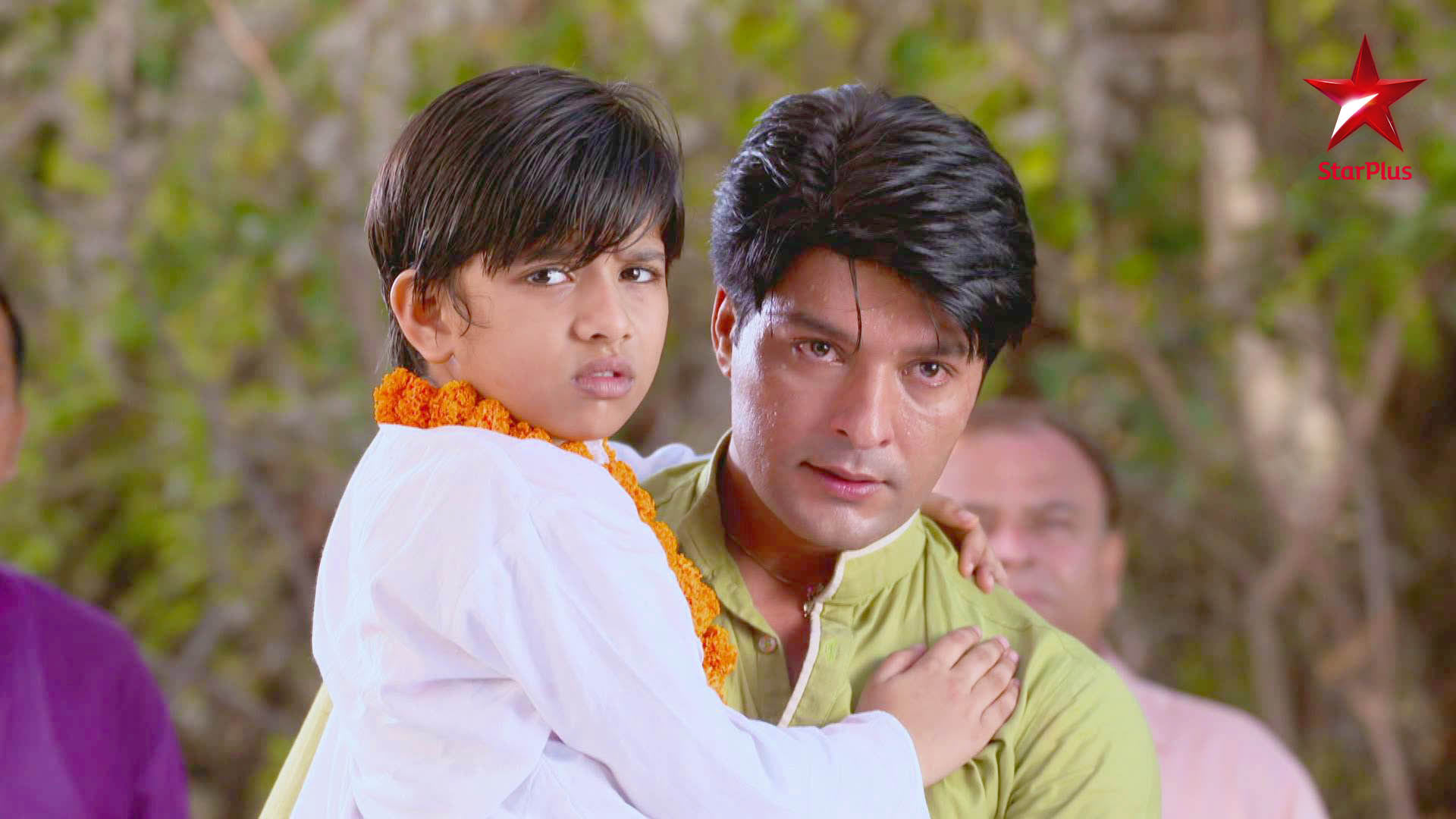 Stream diya-aur-baati-hum Online | Watcho