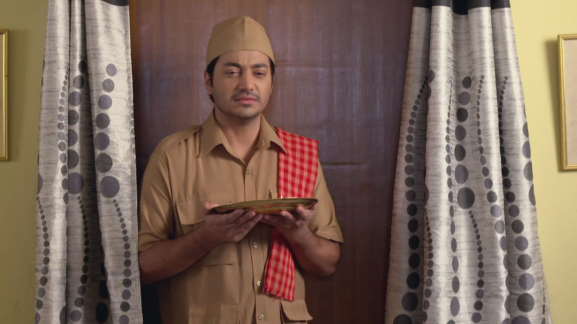 Watch Bhojo Gobindo Episode 73 on JioHotstar