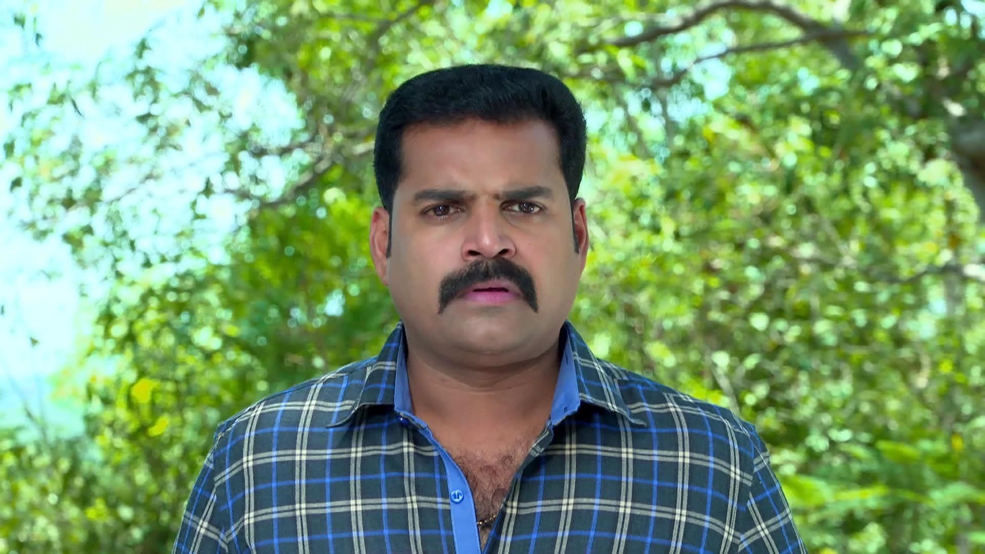 Watch Karuthamuthu S27 Episode 75 on JioHotstar