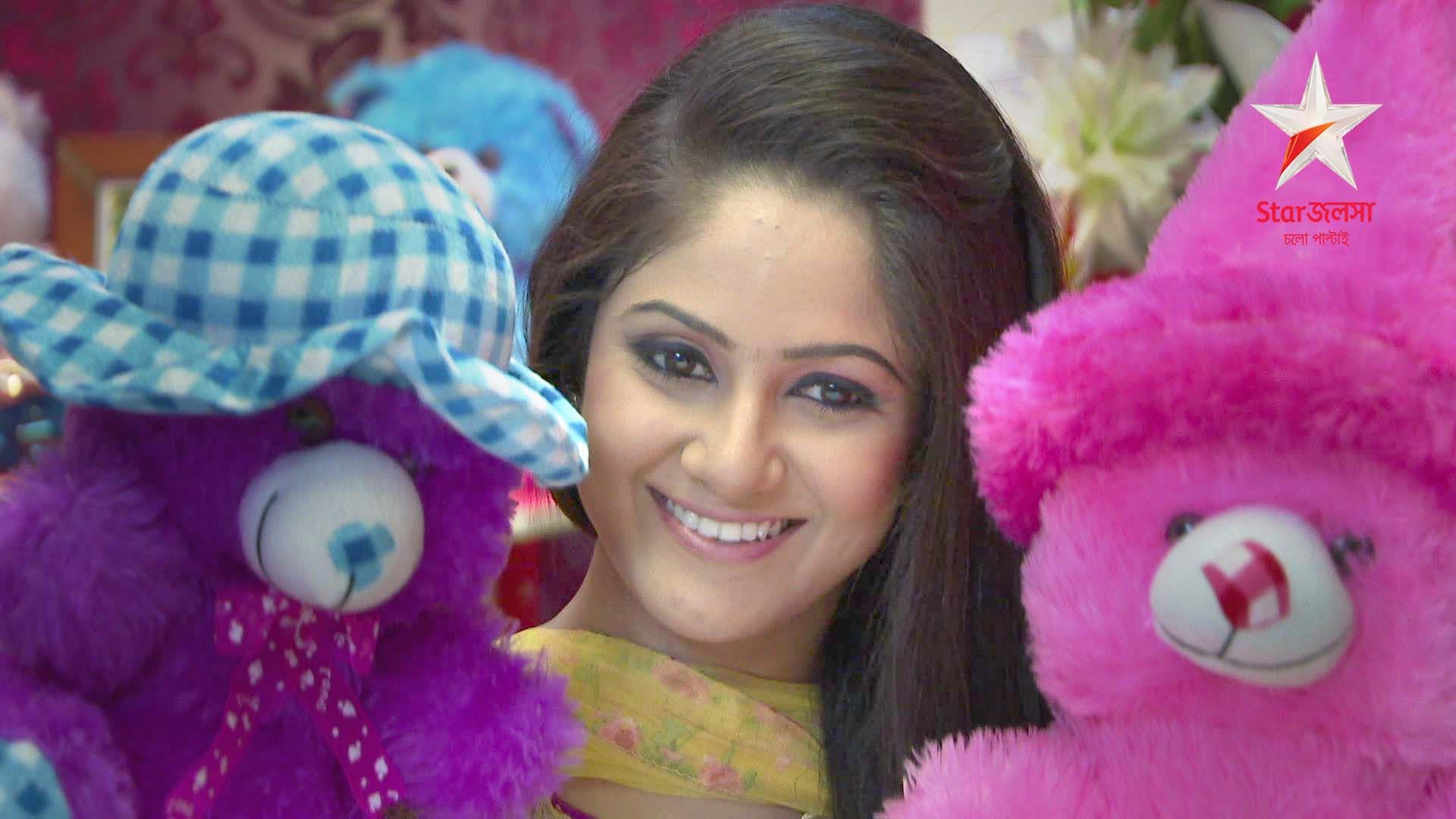 Watch Khoka Babu Episode 1 on JioHotstar