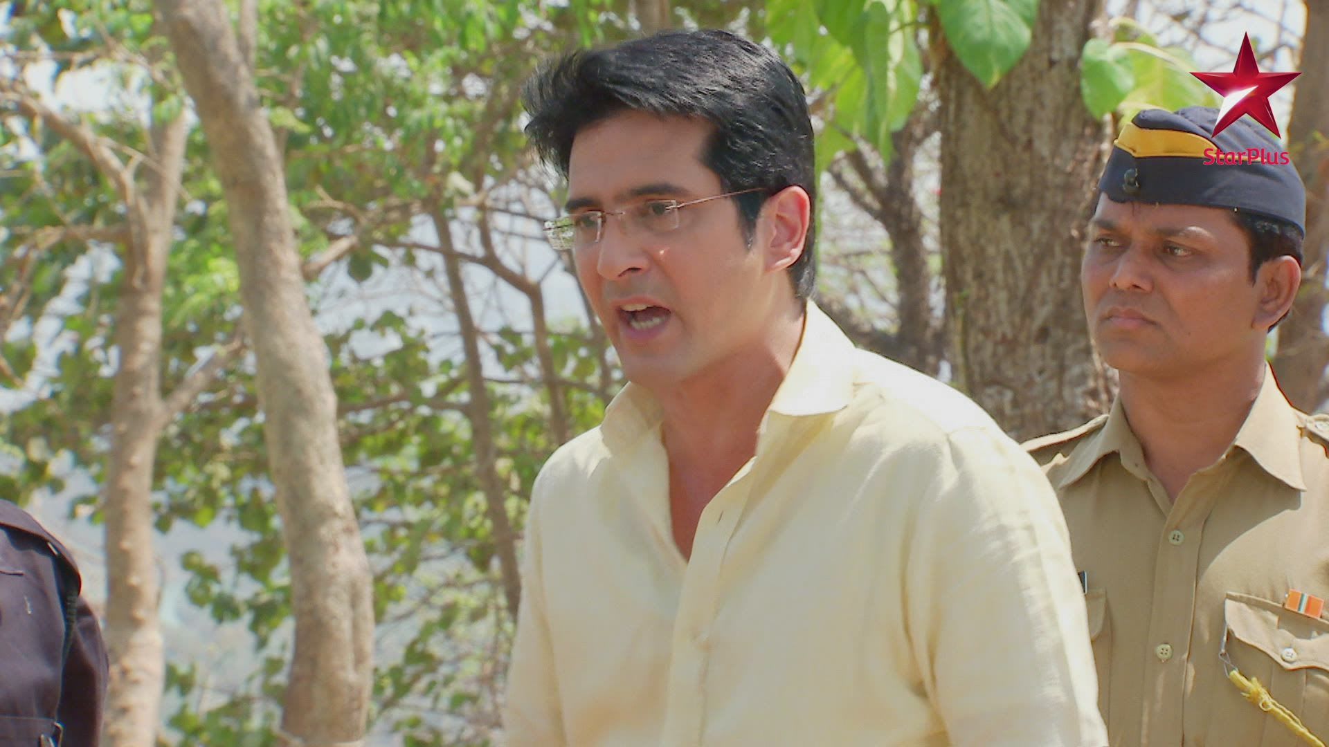 Watch Iss Pyar Ko Kya Naam Doon Ek Baar Phir Episode 51 on JioHotstar