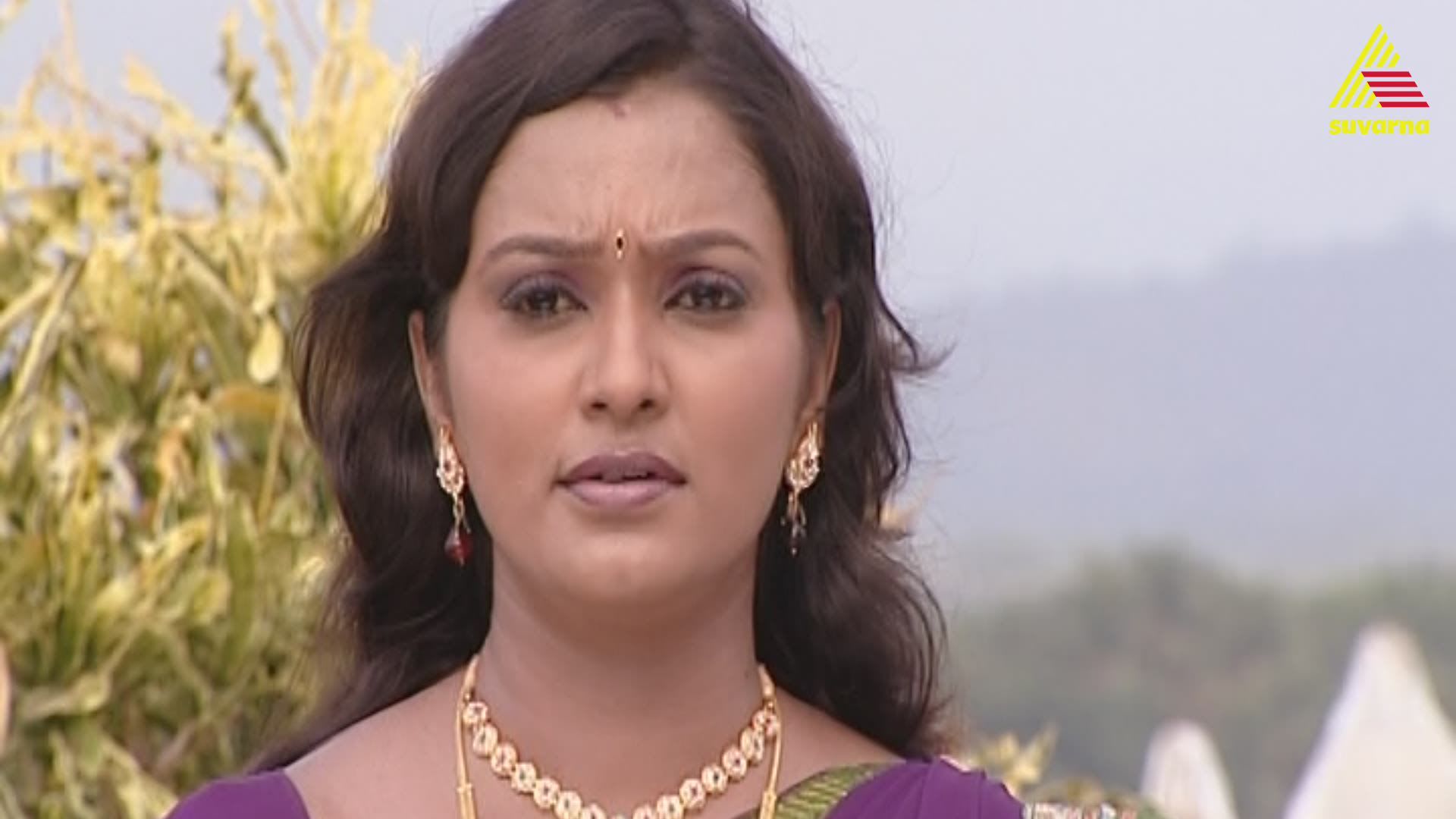 Watch Amrutha goes missing Online