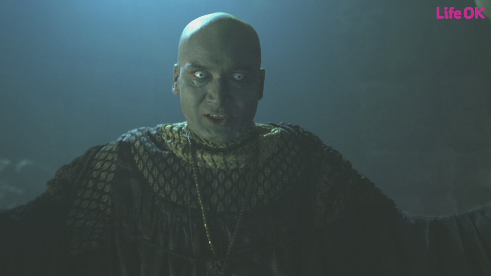 Watch The Adventures Of Hatim Episode 2 on JioHotstar