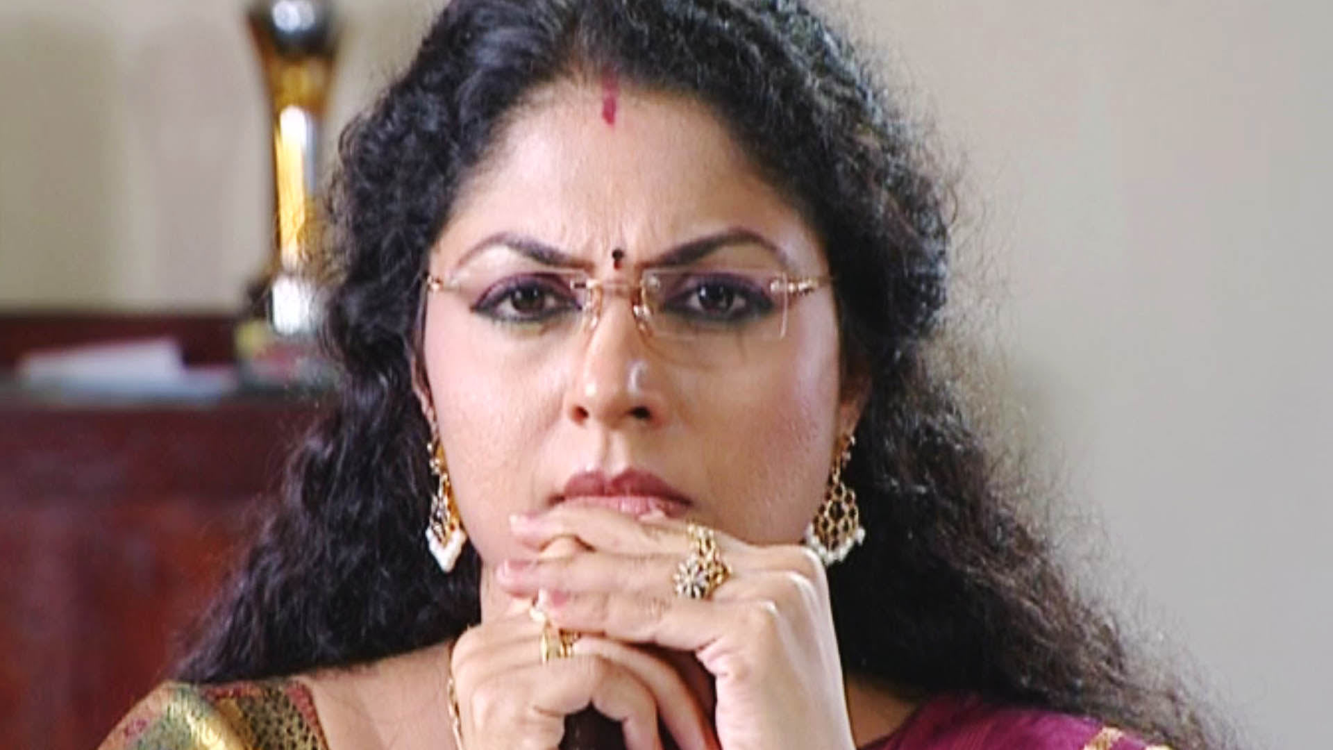 Watch Kumkumapoovu S2 Episode 25 on JioHotstar