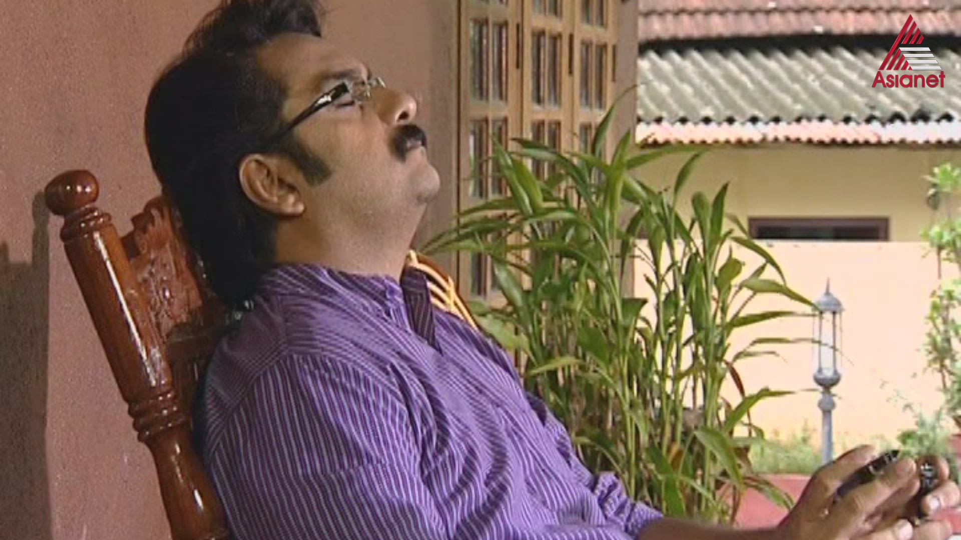 Watch Karuthamuthu Episode 6 on JioHotstar