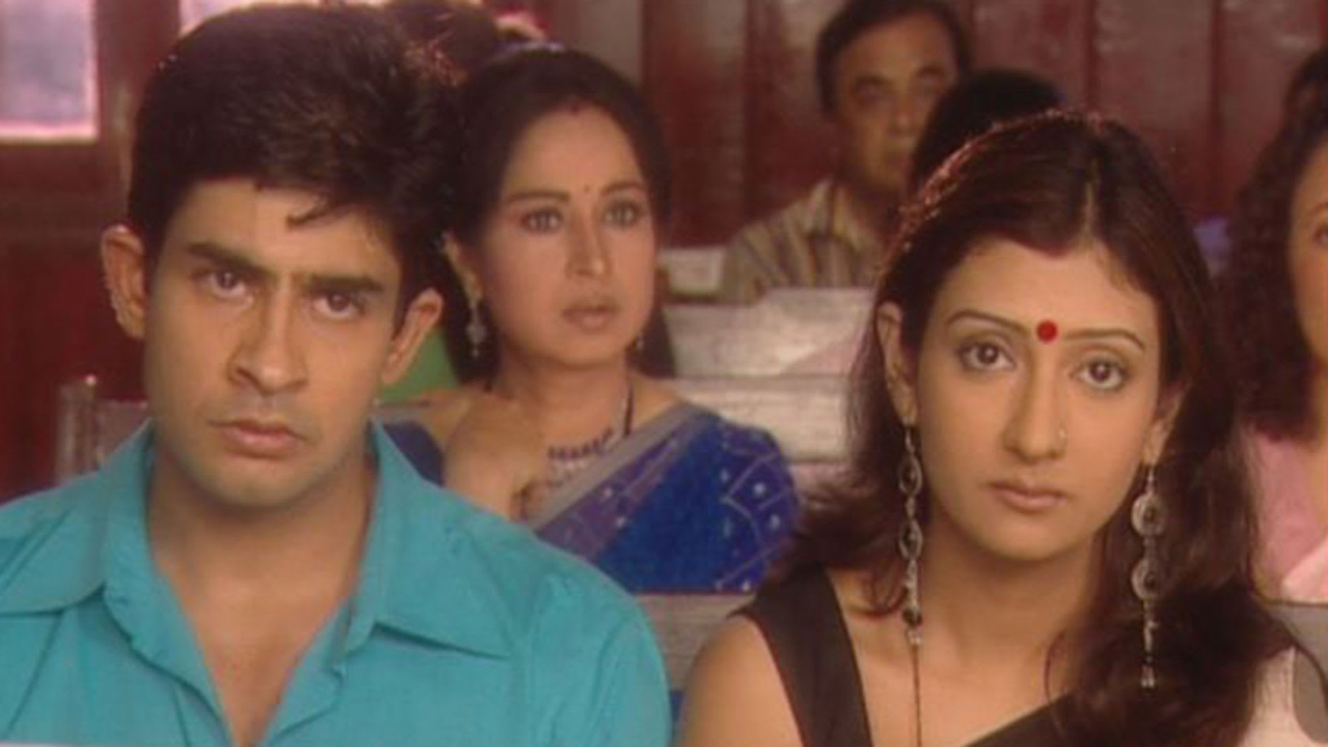 Watch Kumkum - Ek Pyara Sa Bandhan S12 Episode 44 on JioHotstar