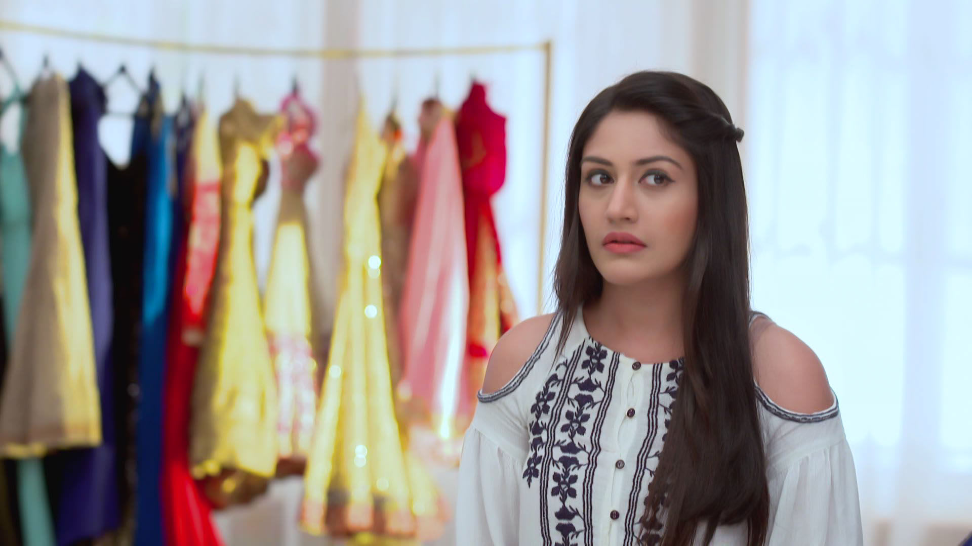 Watch priyamanasam All Episodes | Watcho