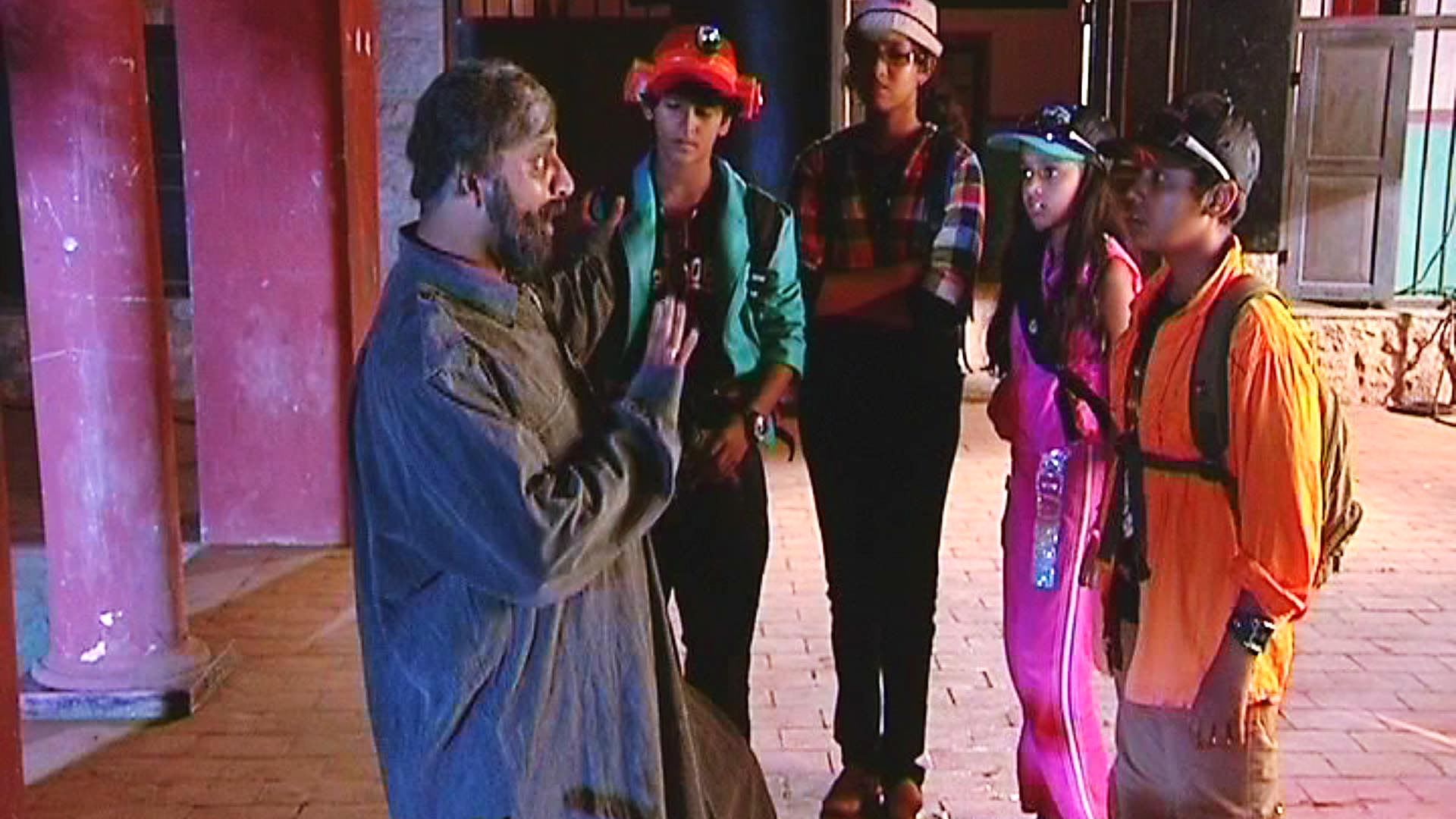 Watch halo-kuttichathan All Episodes | Watcho