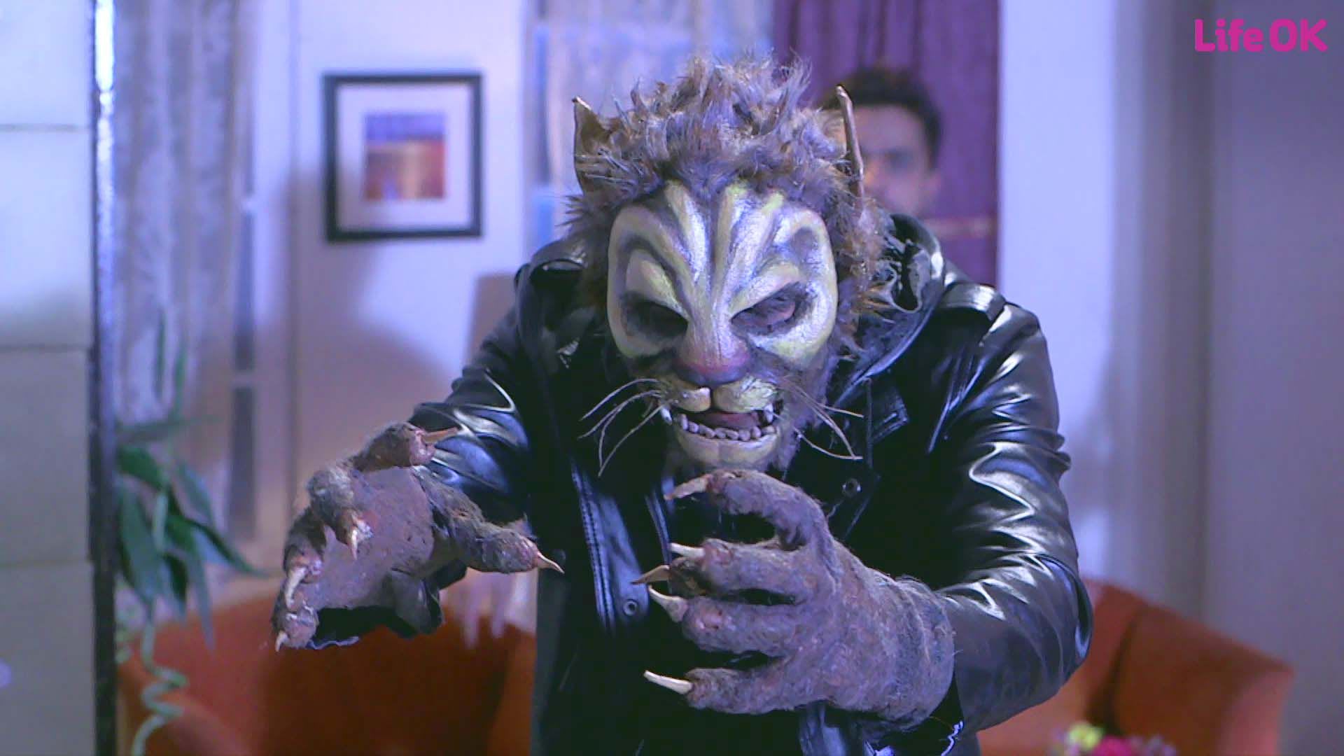 Watch SuperCops Vs Super Villains S5 Episode 20 on Disney+ Hotstar