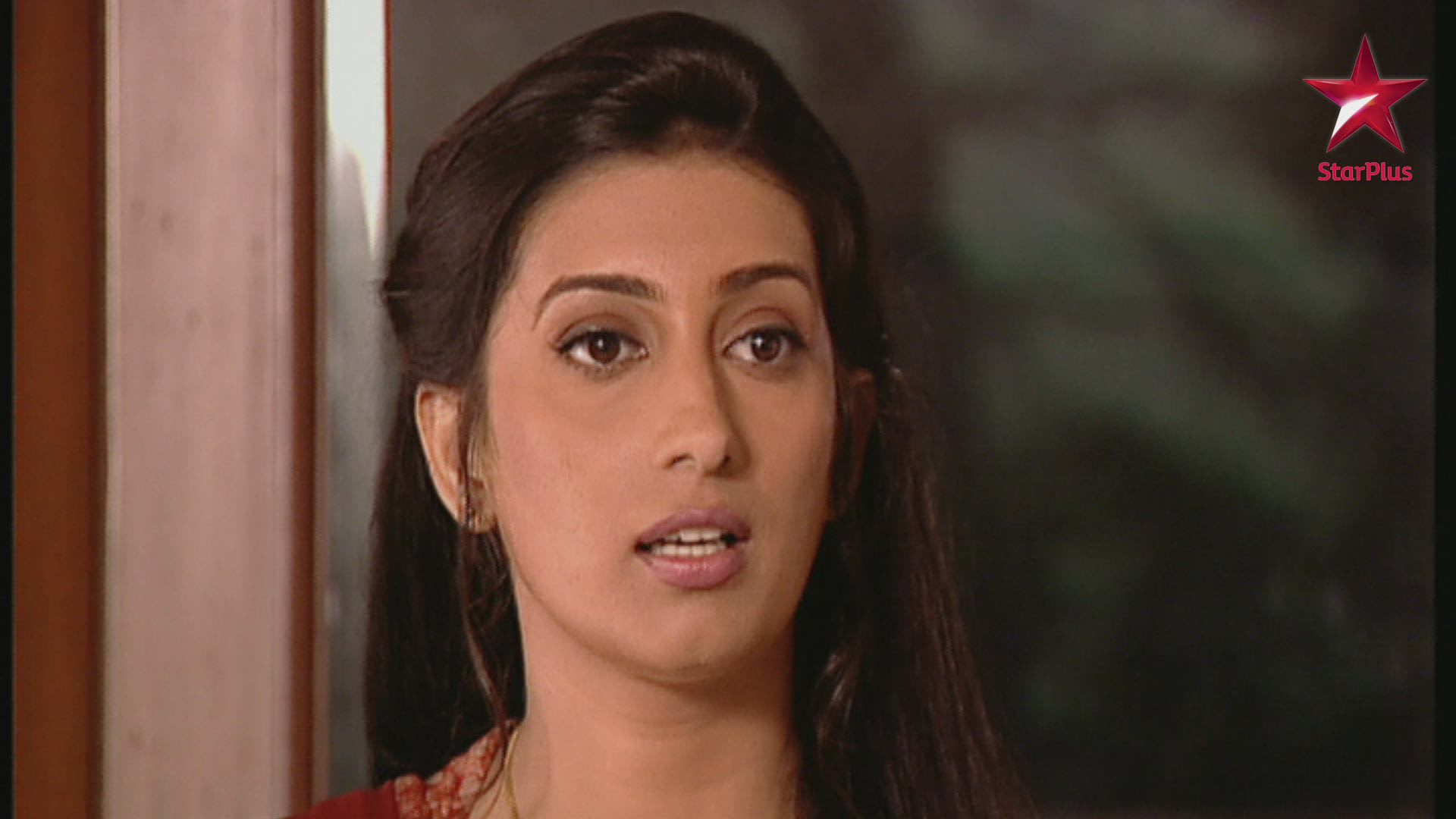 Watch Kyunki Saas Bhi Kabhi Bahu Thi S1 Episode 8 on Disney+ Hotstar