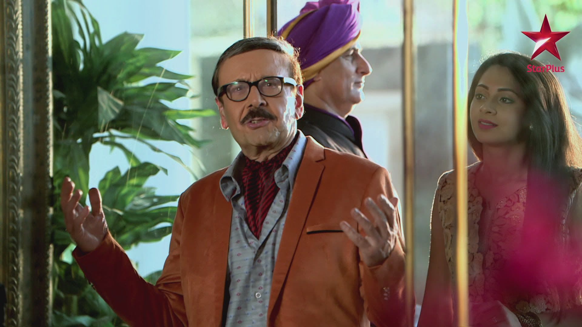 Watch Mr and Mrs Devdhar's anniversary Online