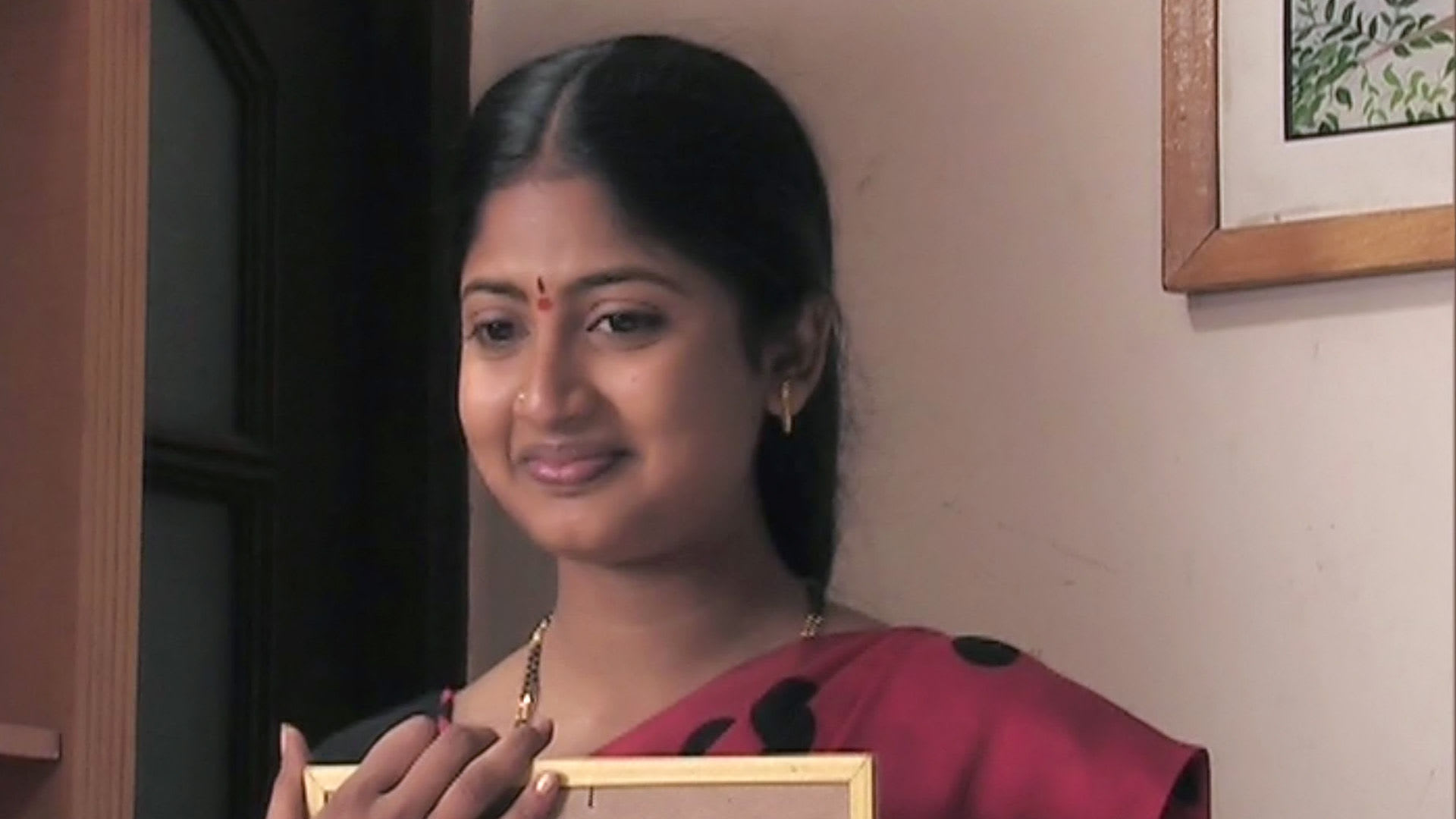 Watch Radha Madhu S1 Episode 100 on Disney+ Hotstar Watch Radha Madhu S1 Episode 100 on Disney+ Hotstar