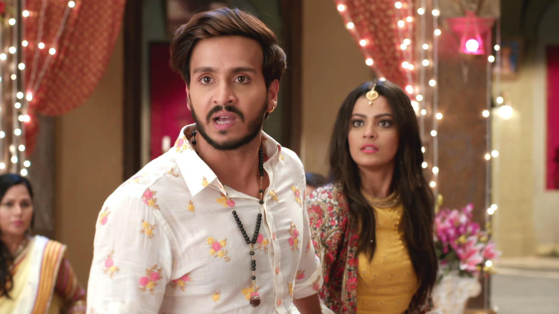 Watch Ghulaam S3 Episode 20 on JioHotstar