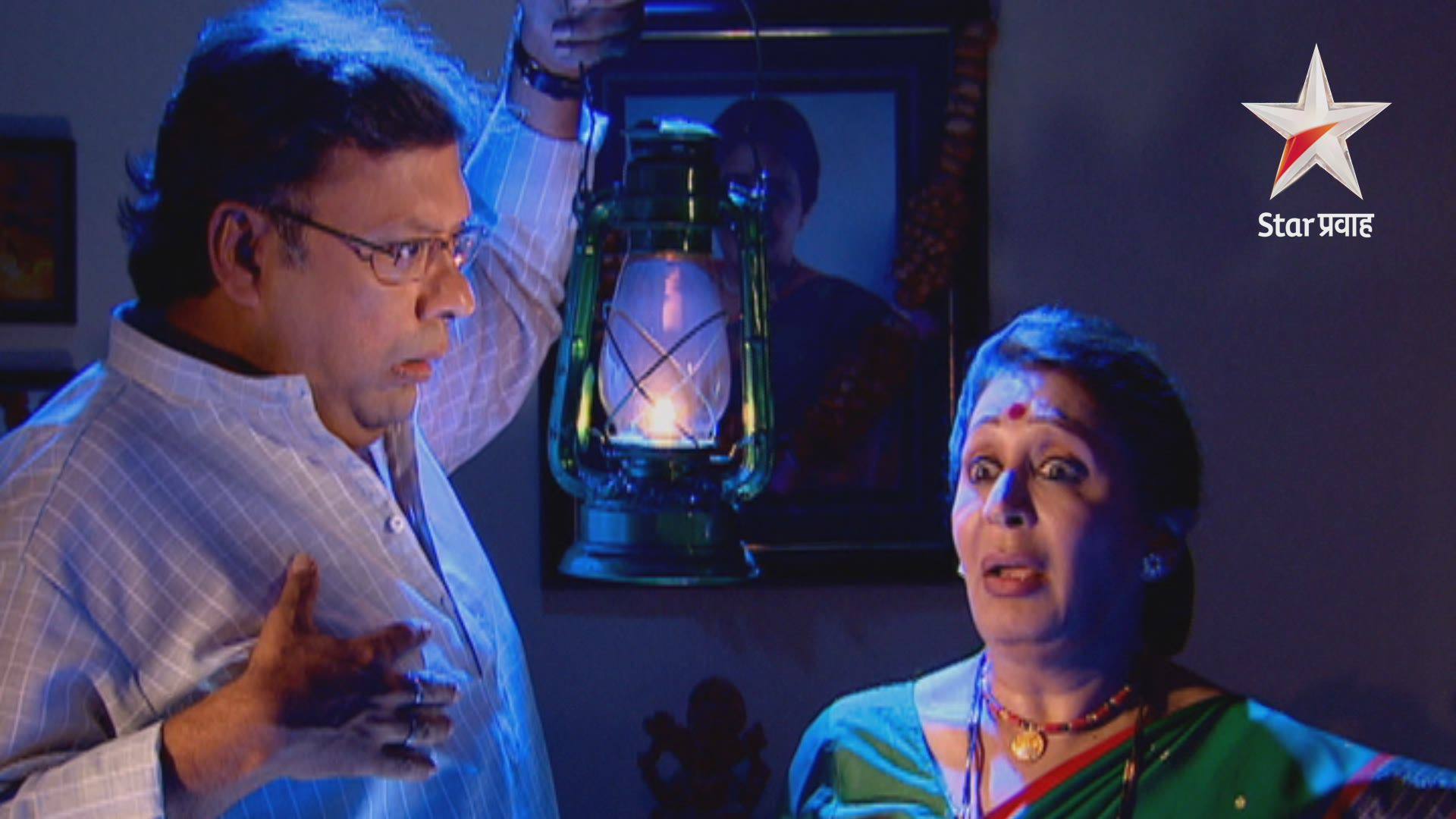 Watch Ambat Goad S1 Episode 2 on JioHotstar