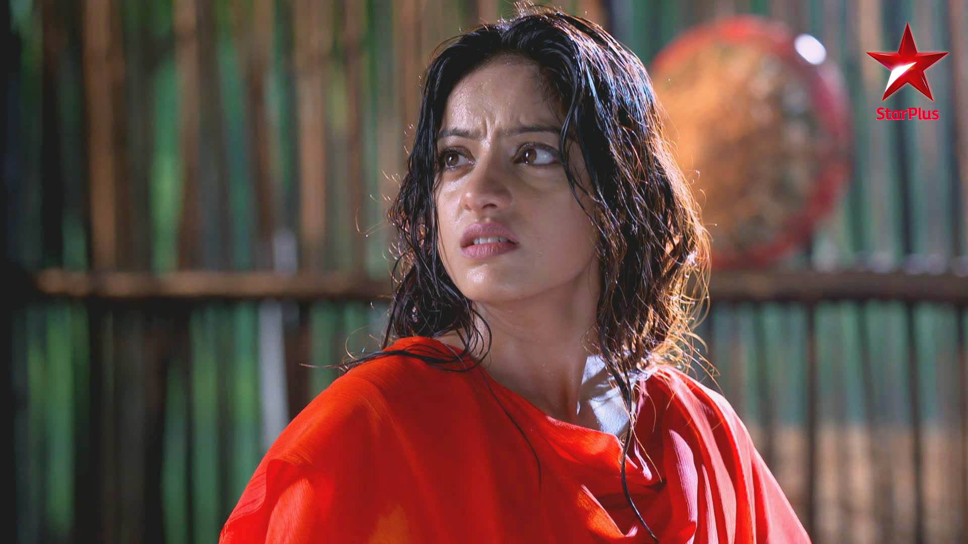 Watch Diya Aur Baati Hum S22 Episode 15 on JioHotstar