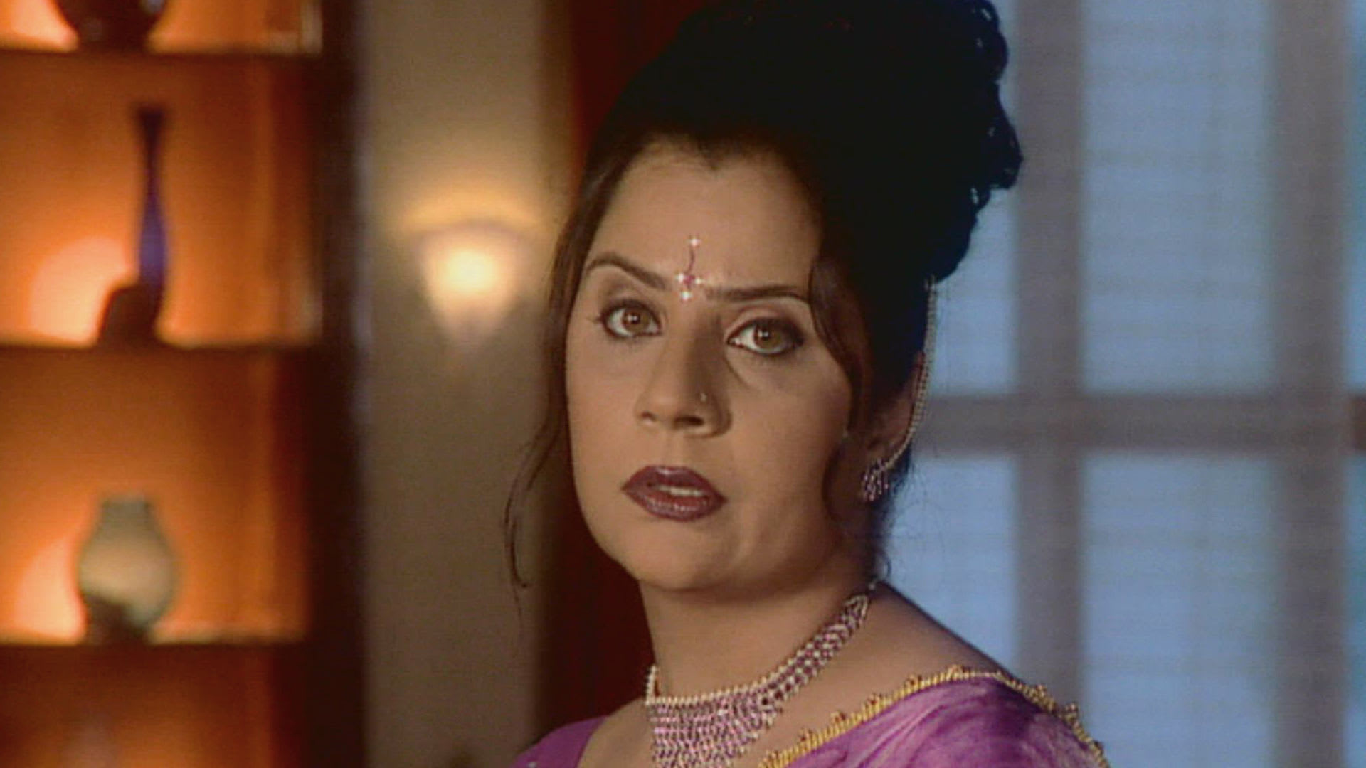 Watch Kumkum - Ek Pyara Sa Bandhan S1 Episode 8 on Disney+ Hotstar