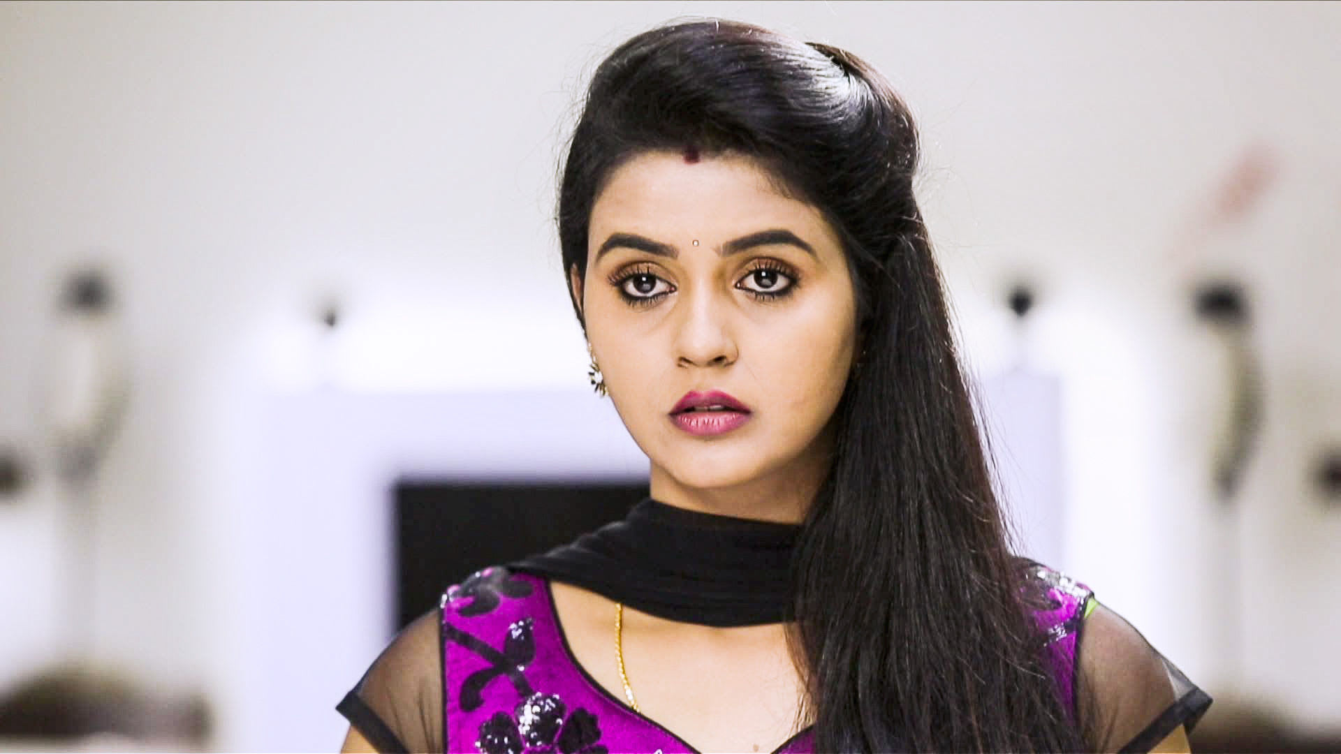 Watch Kalyanam Mudhal Kaadhal Varai S14 Episode 26 on JioHotstar