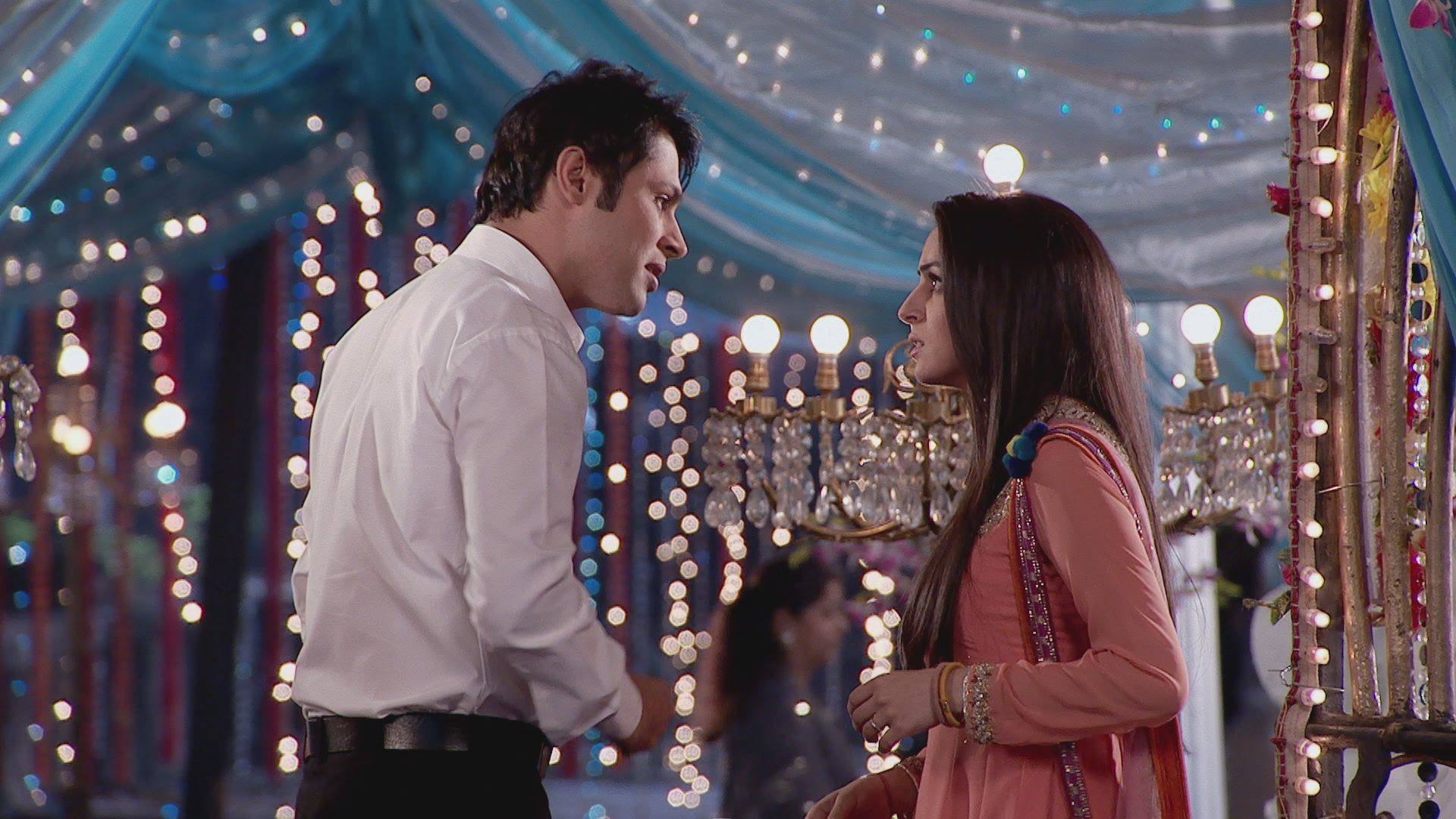 Watch maa-inti-mahalakshmi only on Watcho