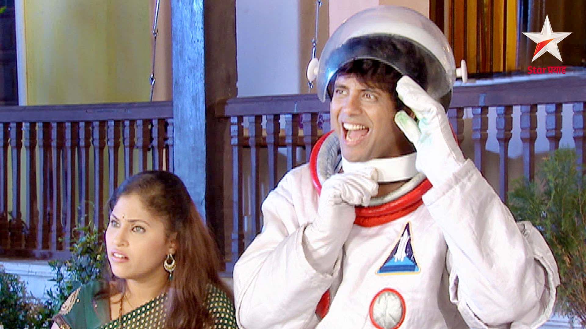 Watch Ambat Goad S3 Episode 9 on Disney+ Hotstar