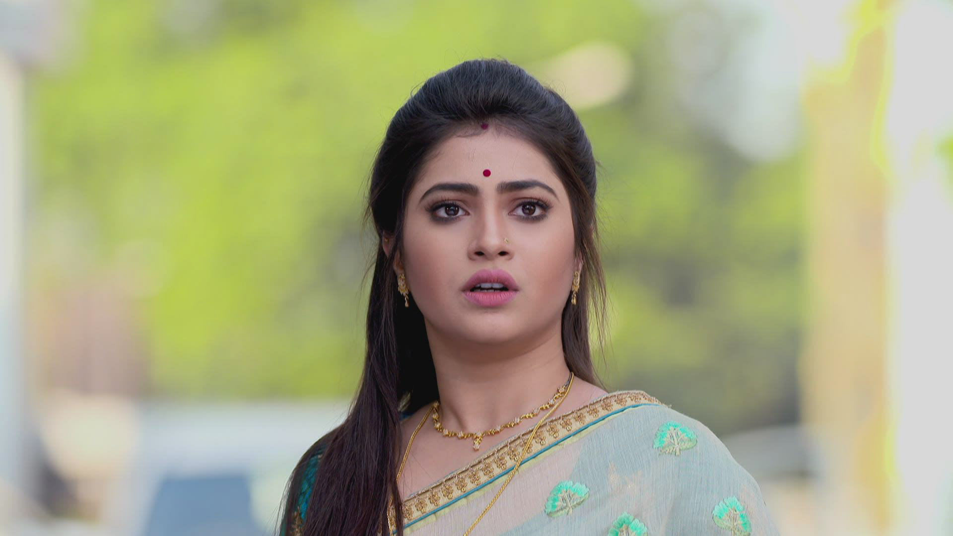 Watch Mayar Badhon S6 Episode 26 on JioHotstar