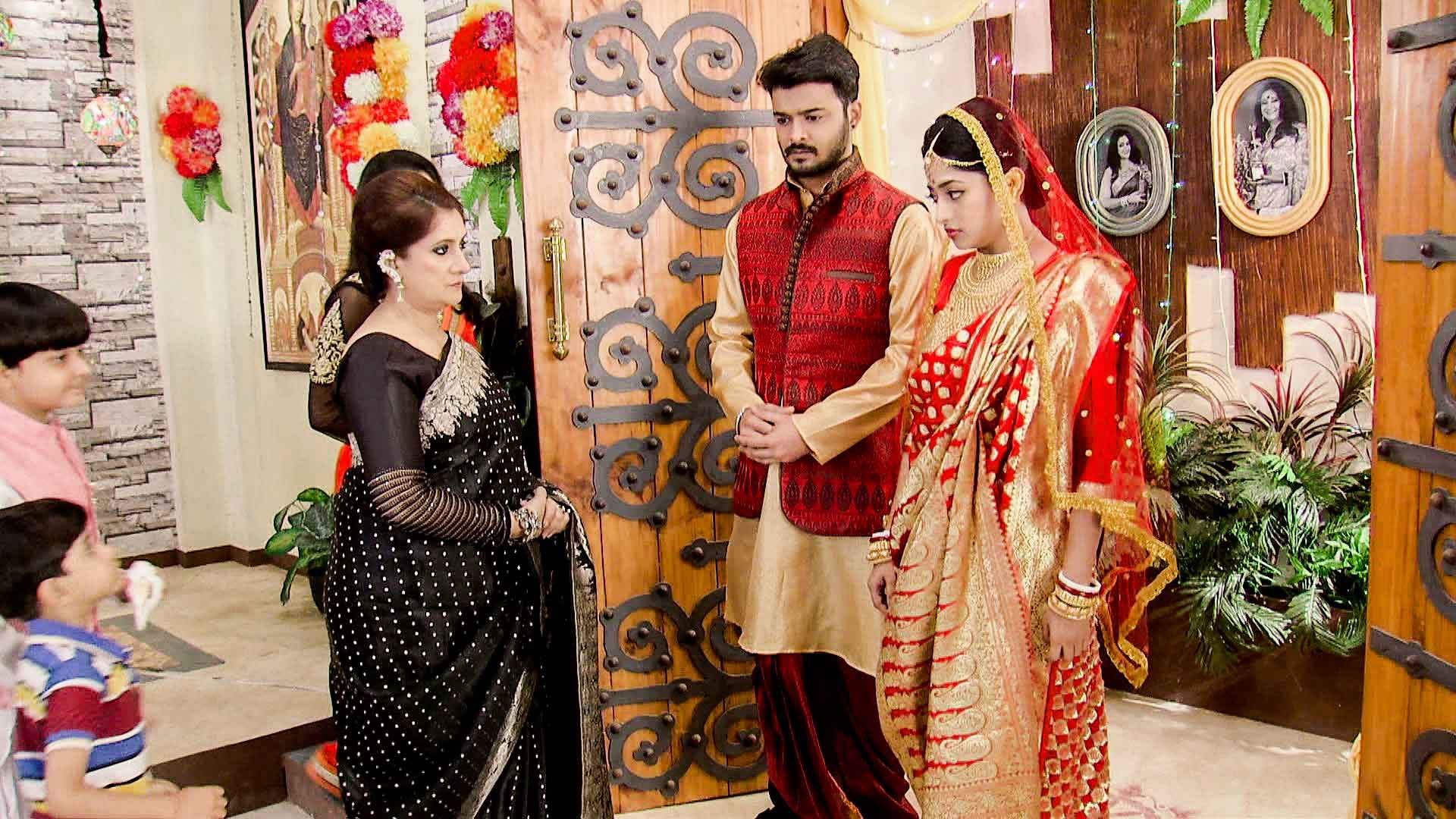 Watch Jhanj Lobongo Phool Episode 21 on JioHotstar