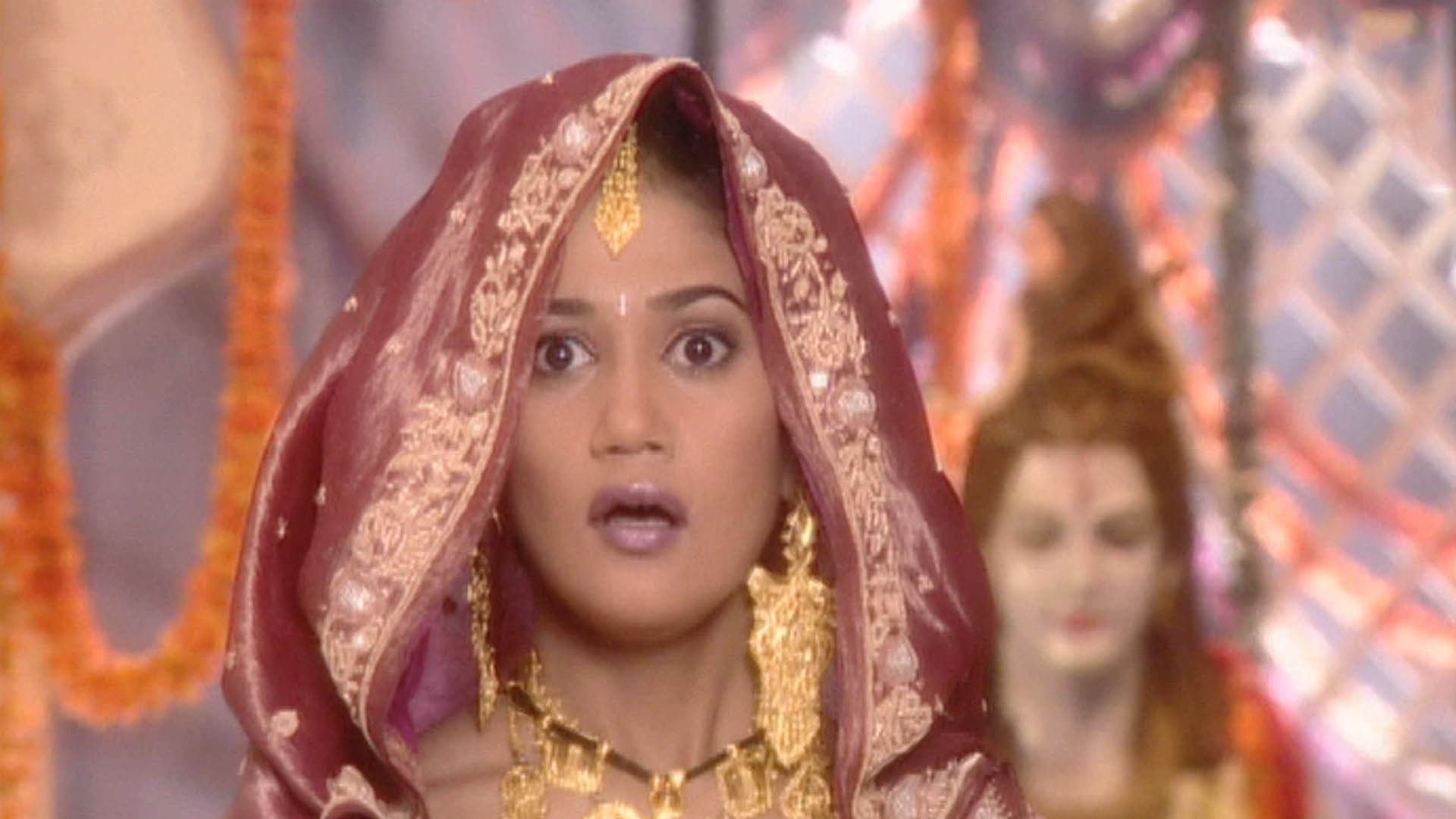 Watch Kumkum - Ek Pyara Sa Bandhan S2 Episode 1 on JioHotstar