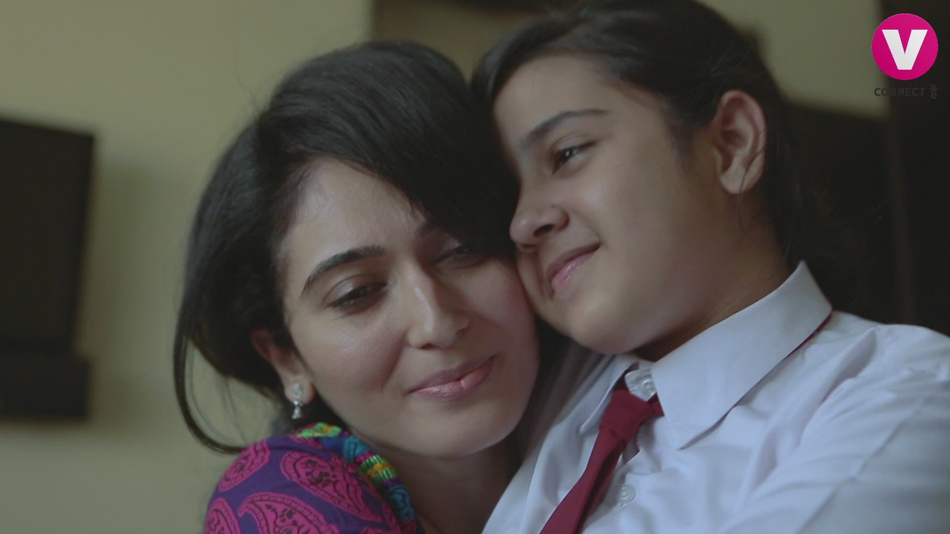 Watch Gumrah S1 Episode 32 on JioHotstar