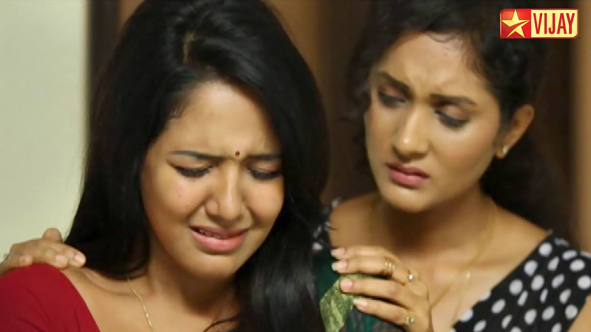 Watch Rettai Vaal Kuruvi S2 Episode 17 on JioHotstar