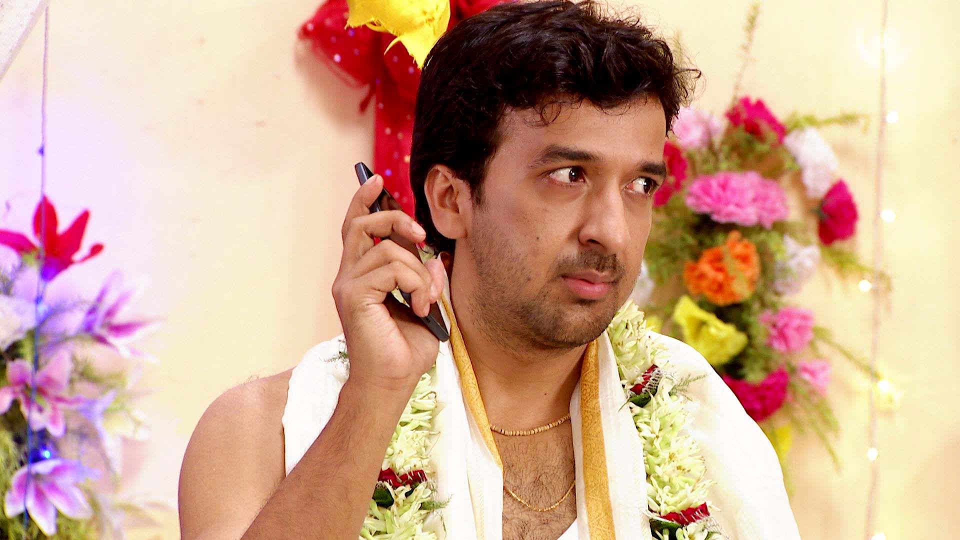 Watch Ichche Nodee S12 Episode 10 on JioHotstar