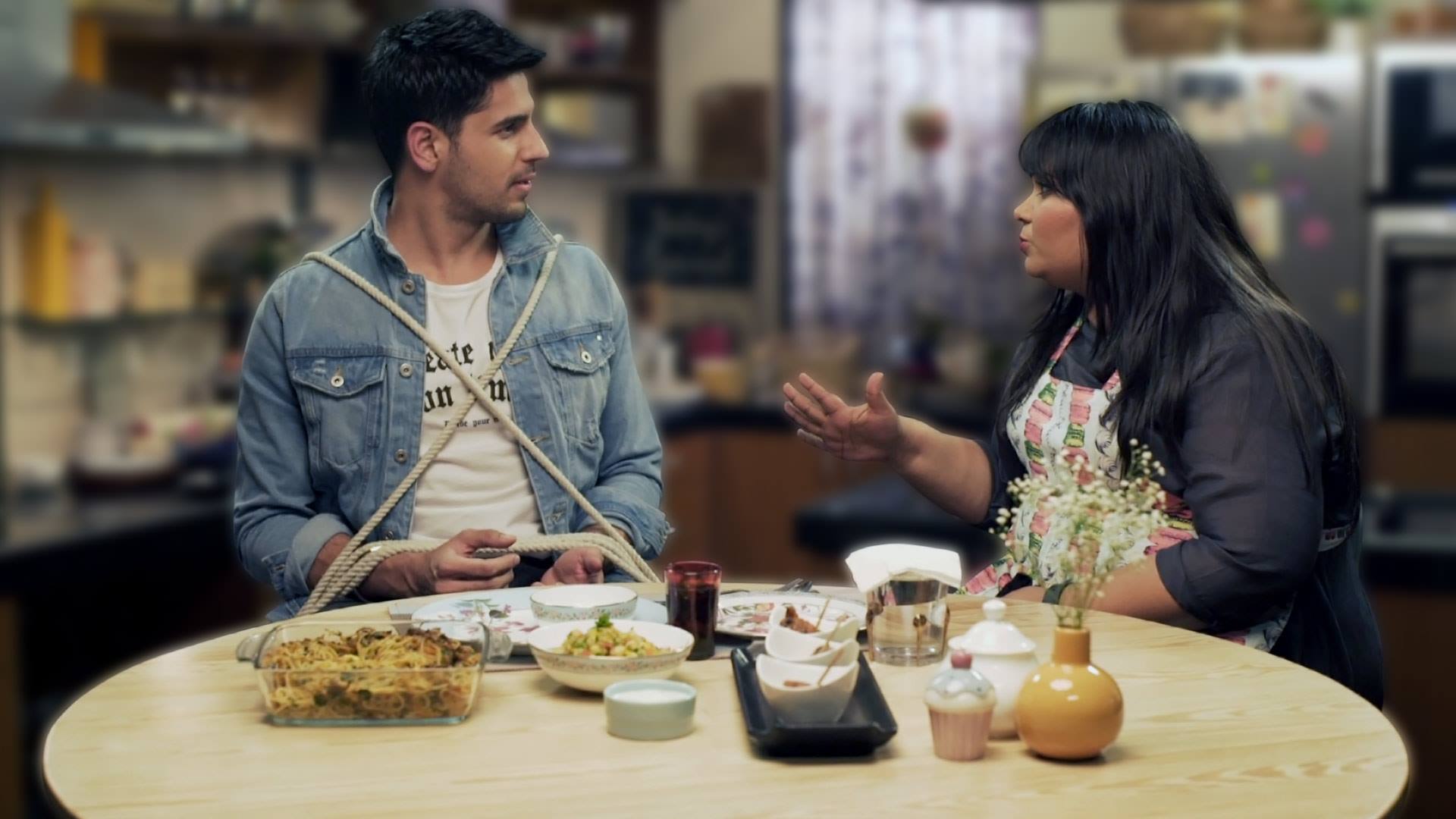 Watch Beauty And The Feast S1 Episode 3 on JioHotstar