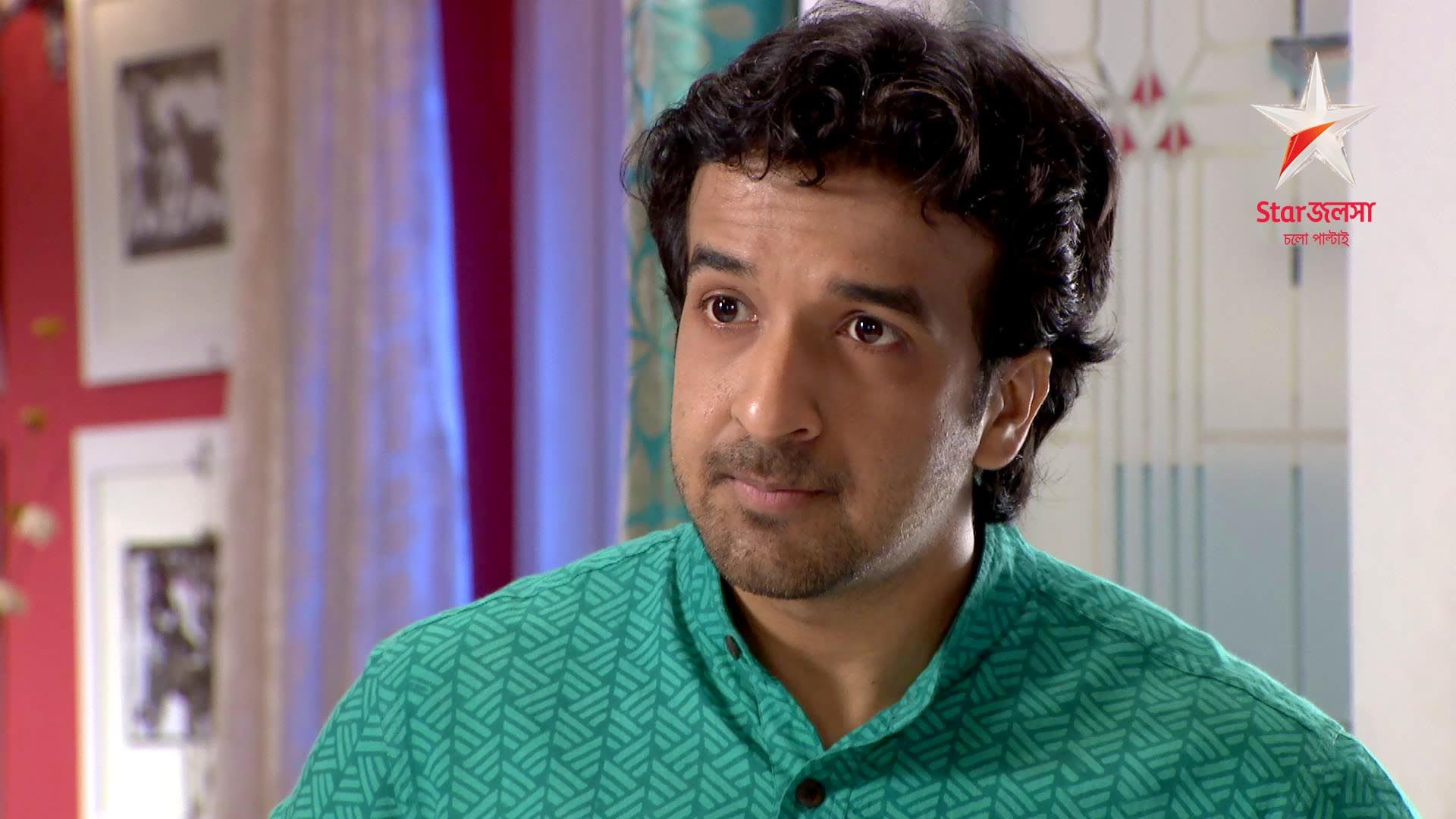 Watch Ichche Nodee S5 Episode 12 on JioHotstar