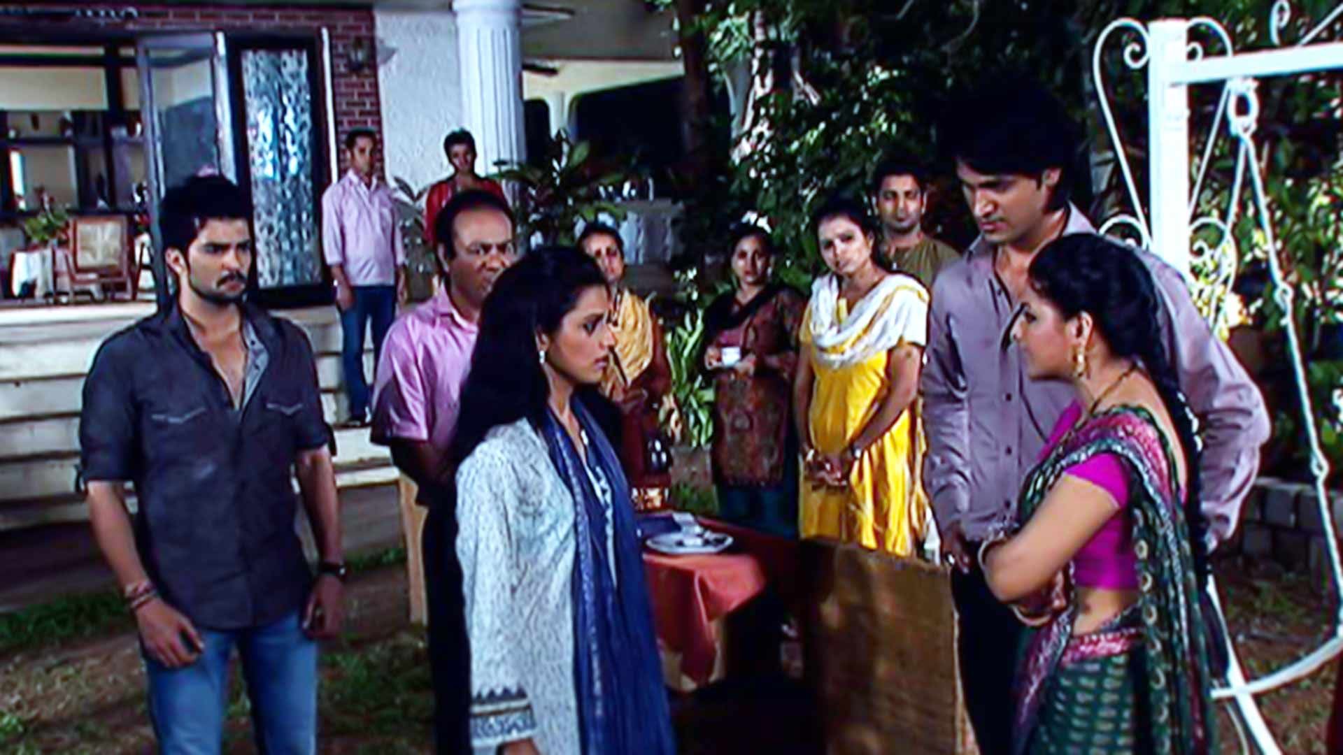 Watch Maryada...Lekin Kab Tak? S1 Episode 8 on JioHotstar