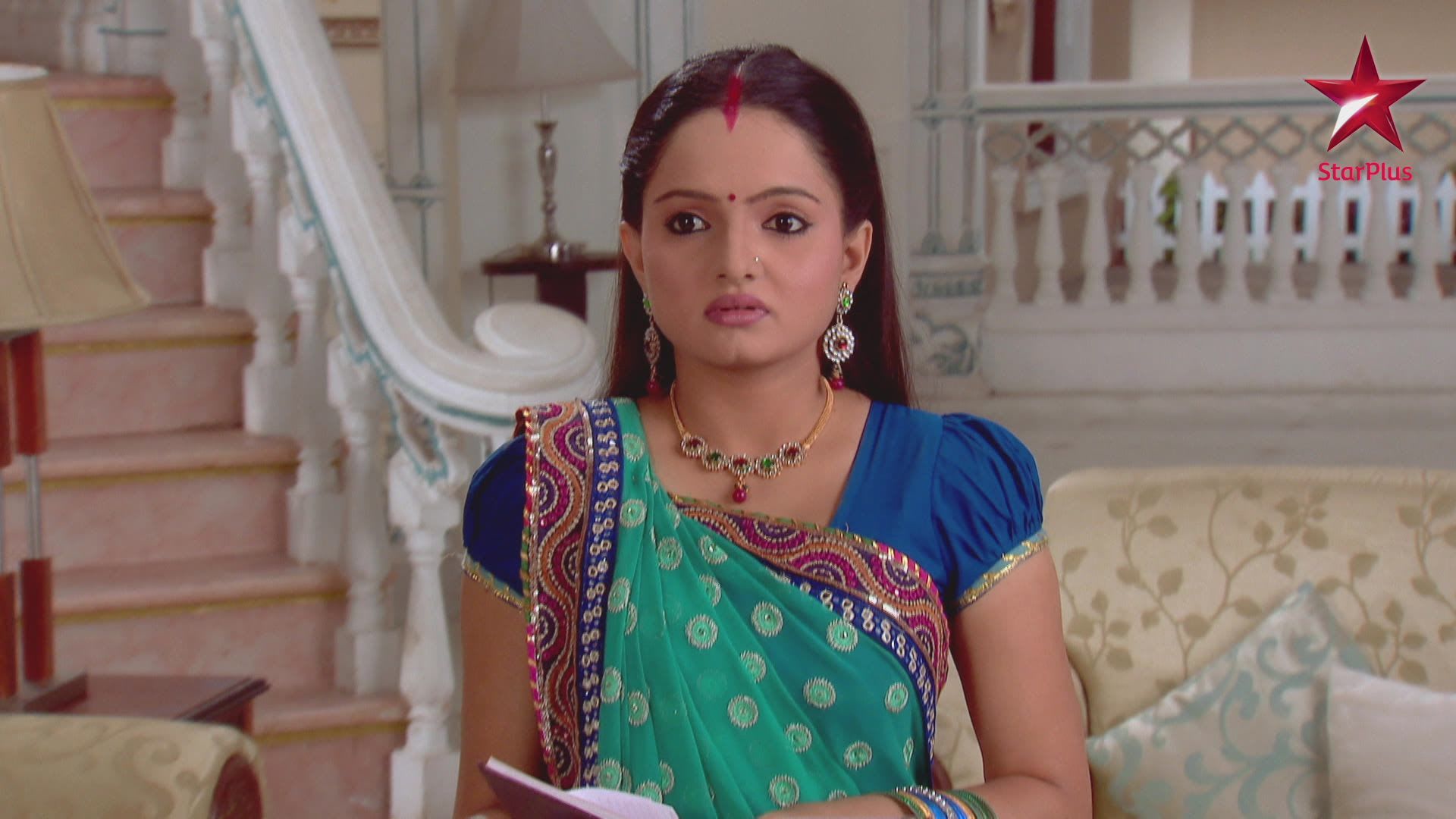 Watch Saath Nibhaana Saathiya 2 S1 Episode 305 on JioHotstar