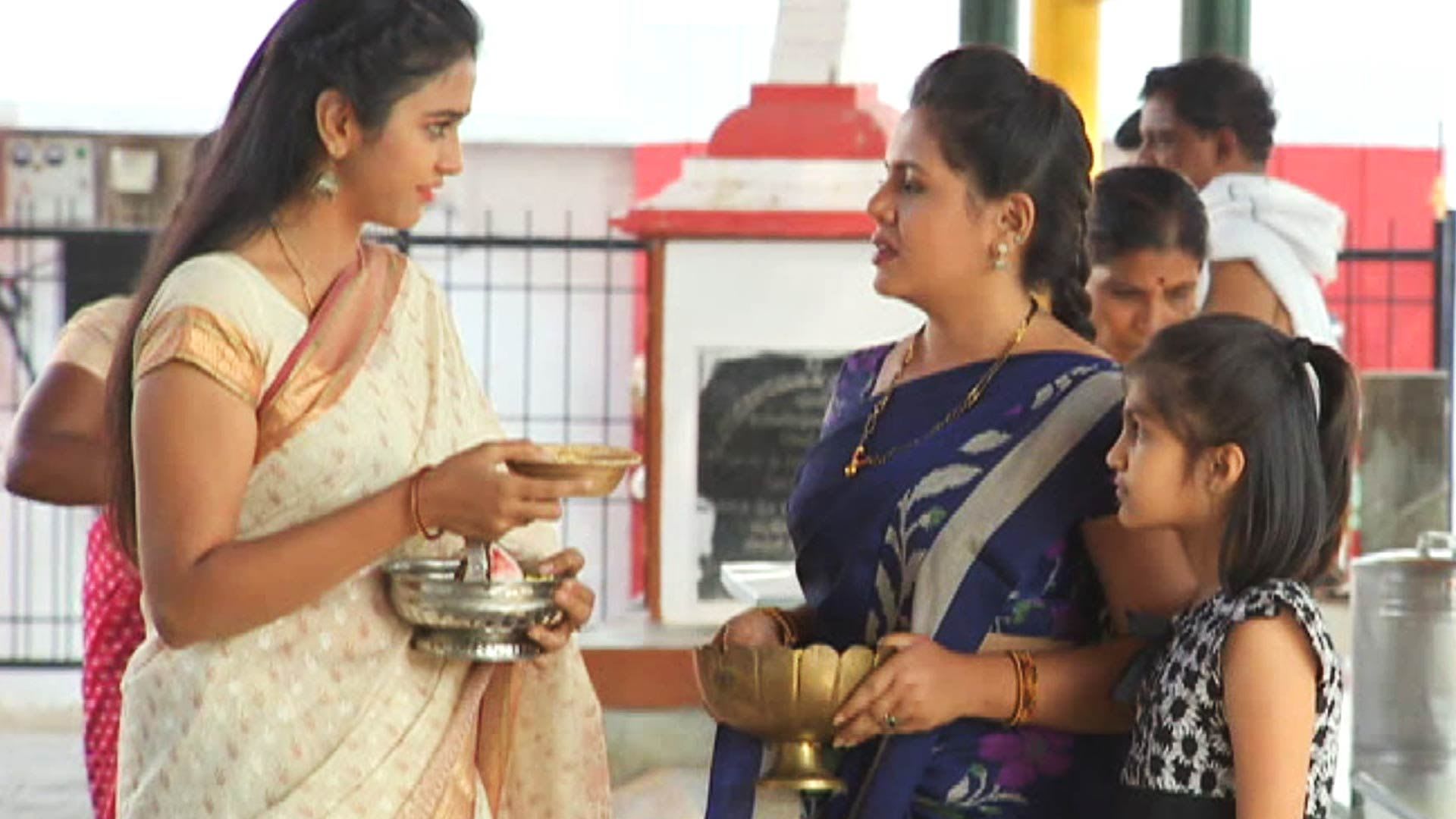 Watch jeevana-chaitra only on Watcho