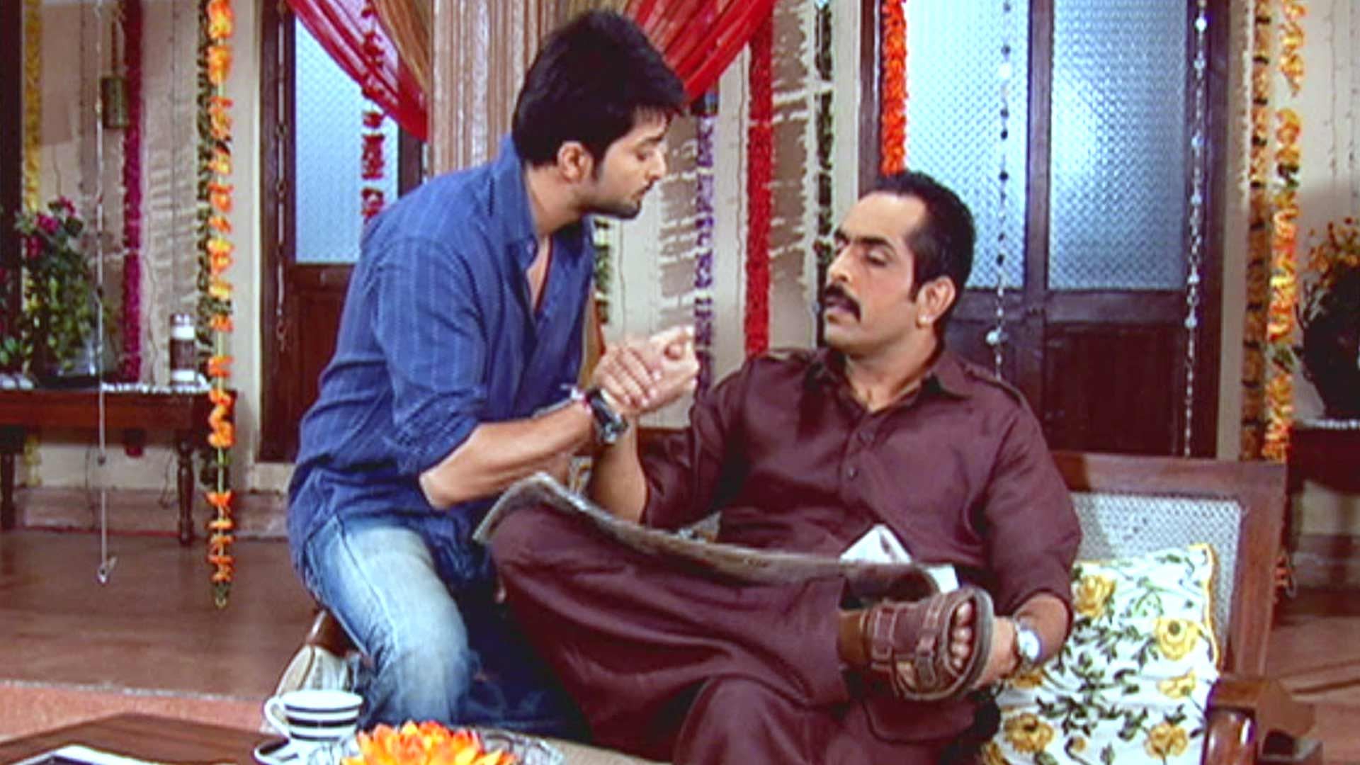 Watch Maryada...Lekin Kab Tak? Episode 66 on JioHotstar