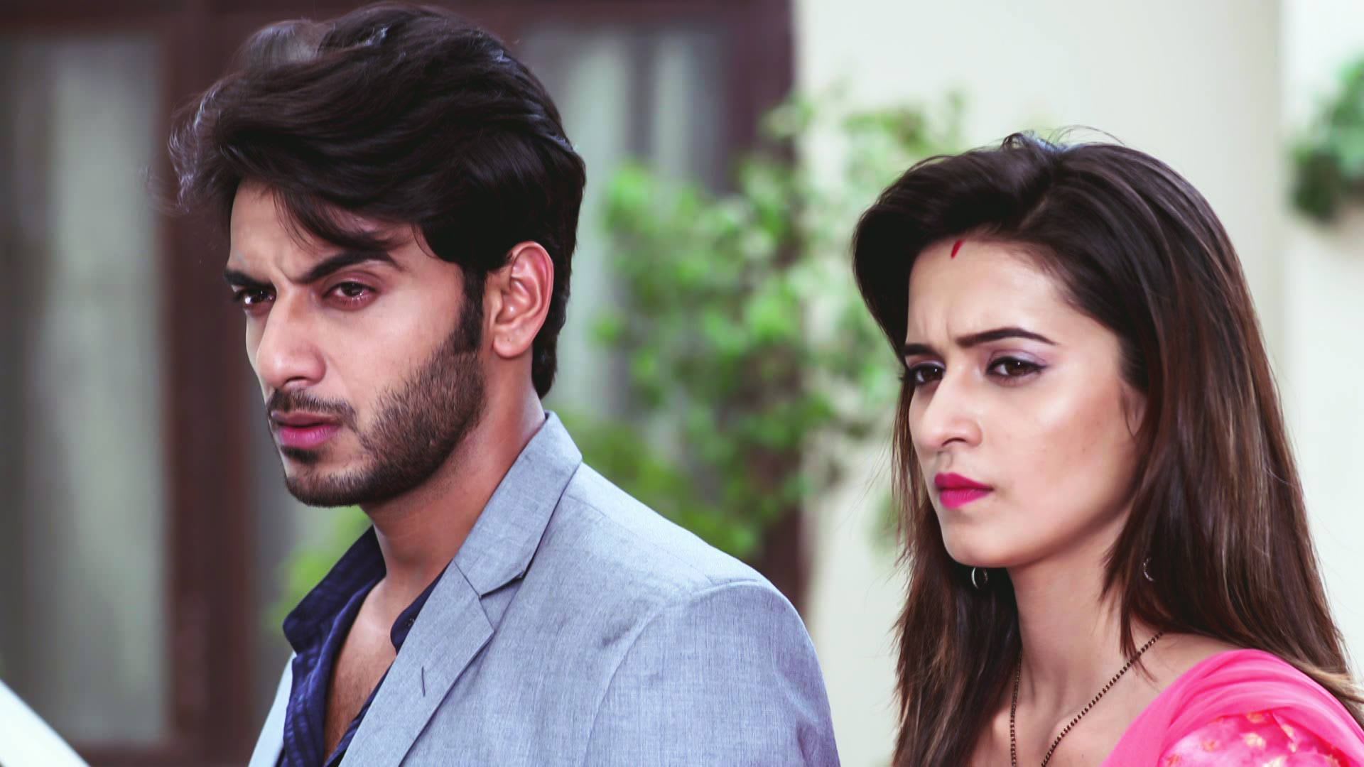 Watch Jana Na Dil Se Door Episode 33 on JioHotstar