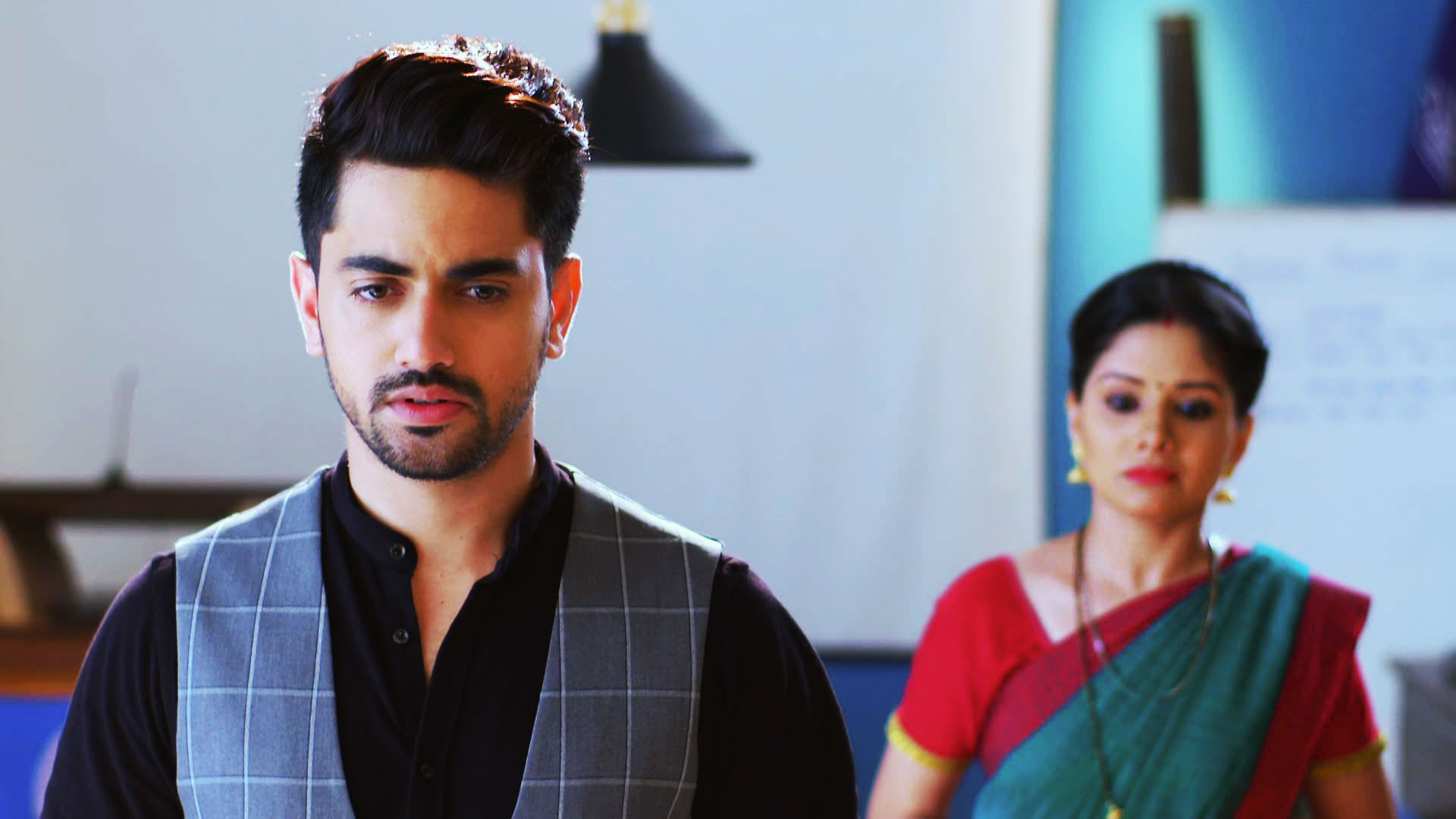 Watch Neil Connects The Dots! Online