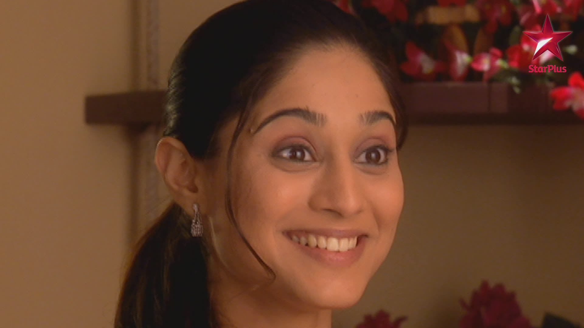 Watch Navya is curious about Anant Online