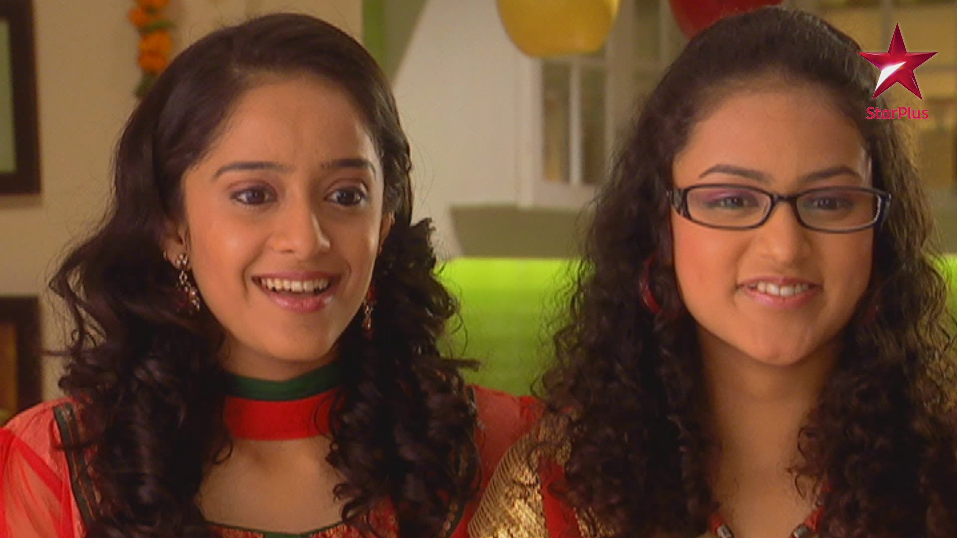 Watch NAVYA - Naye Dhadkan Naye Sawaal Episode 8 on JioHotstar