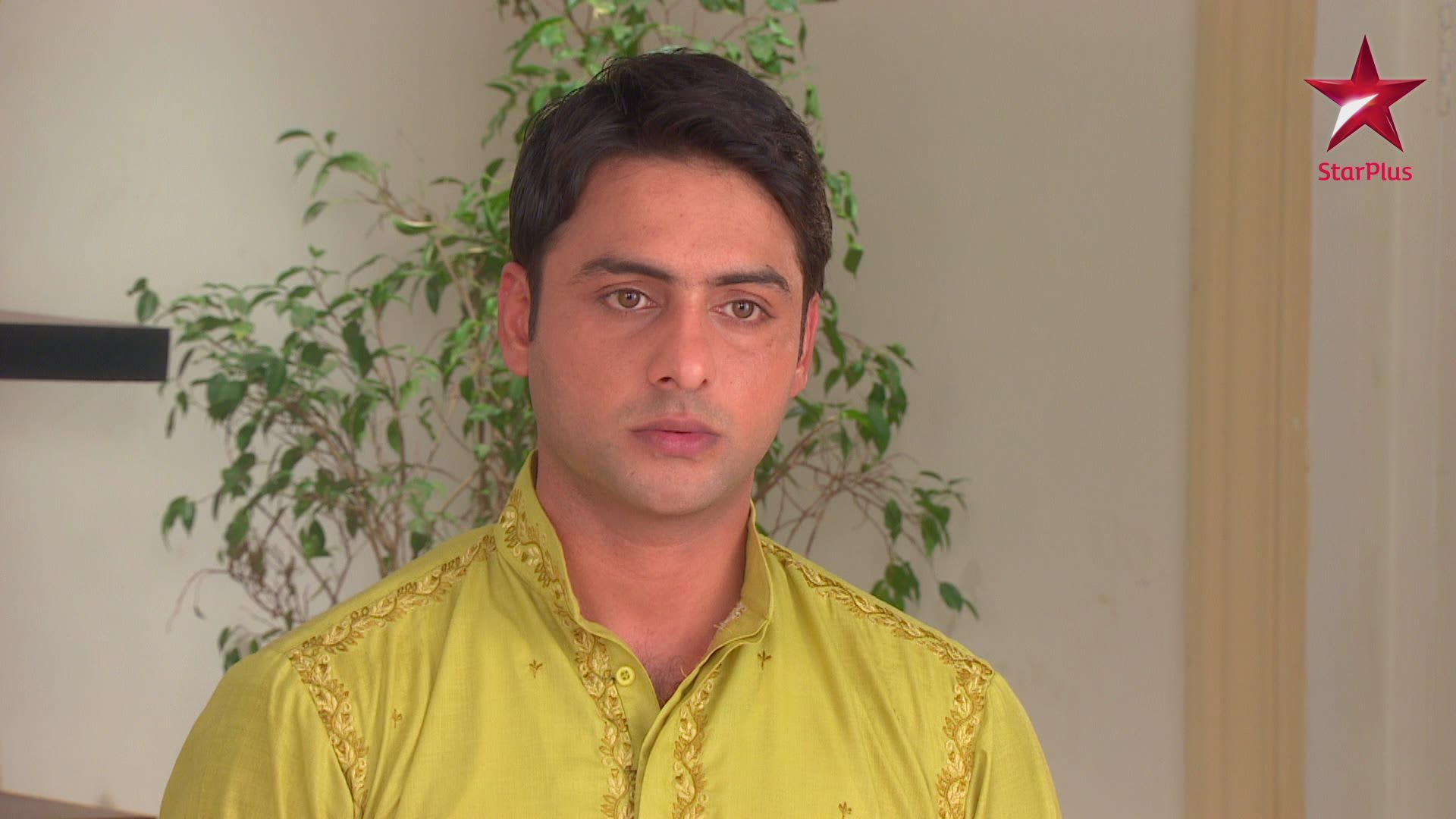 Watch NAVYA - Naye Dhadkan Naye Sawaal Episode 24 on JioHotstar