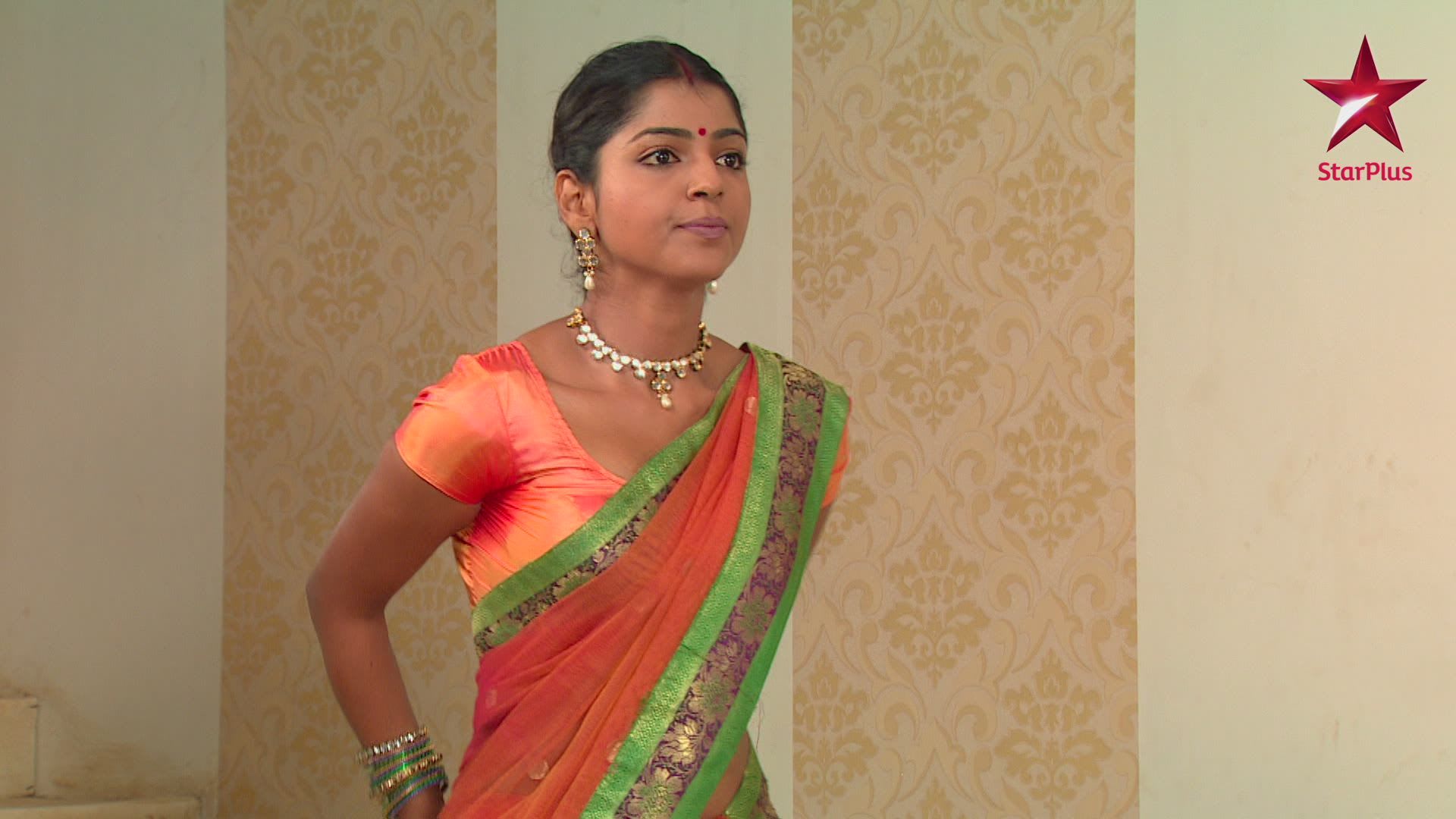 Watch NAVYA - Naye Dhadkan Naye Sawaal S2 Episode 31 on JioHotstar