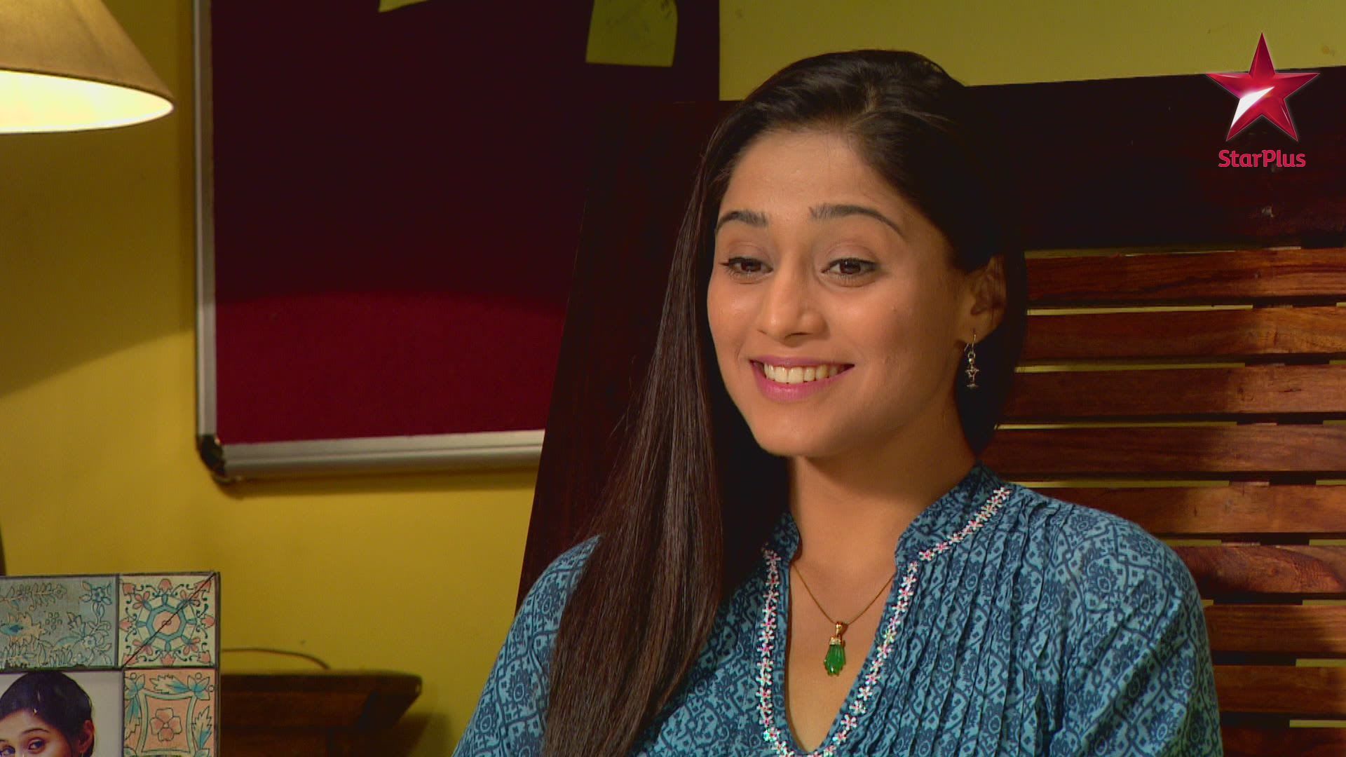 Watch NAVYA - Naye Dhadkan Naye Sawaal Episode 1 on JioHotstar