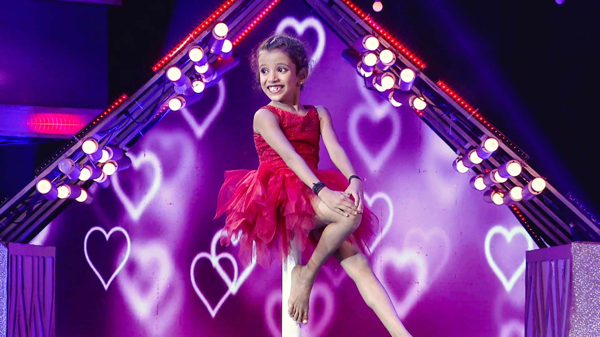 Watch Amazing Balancing Acts! Online