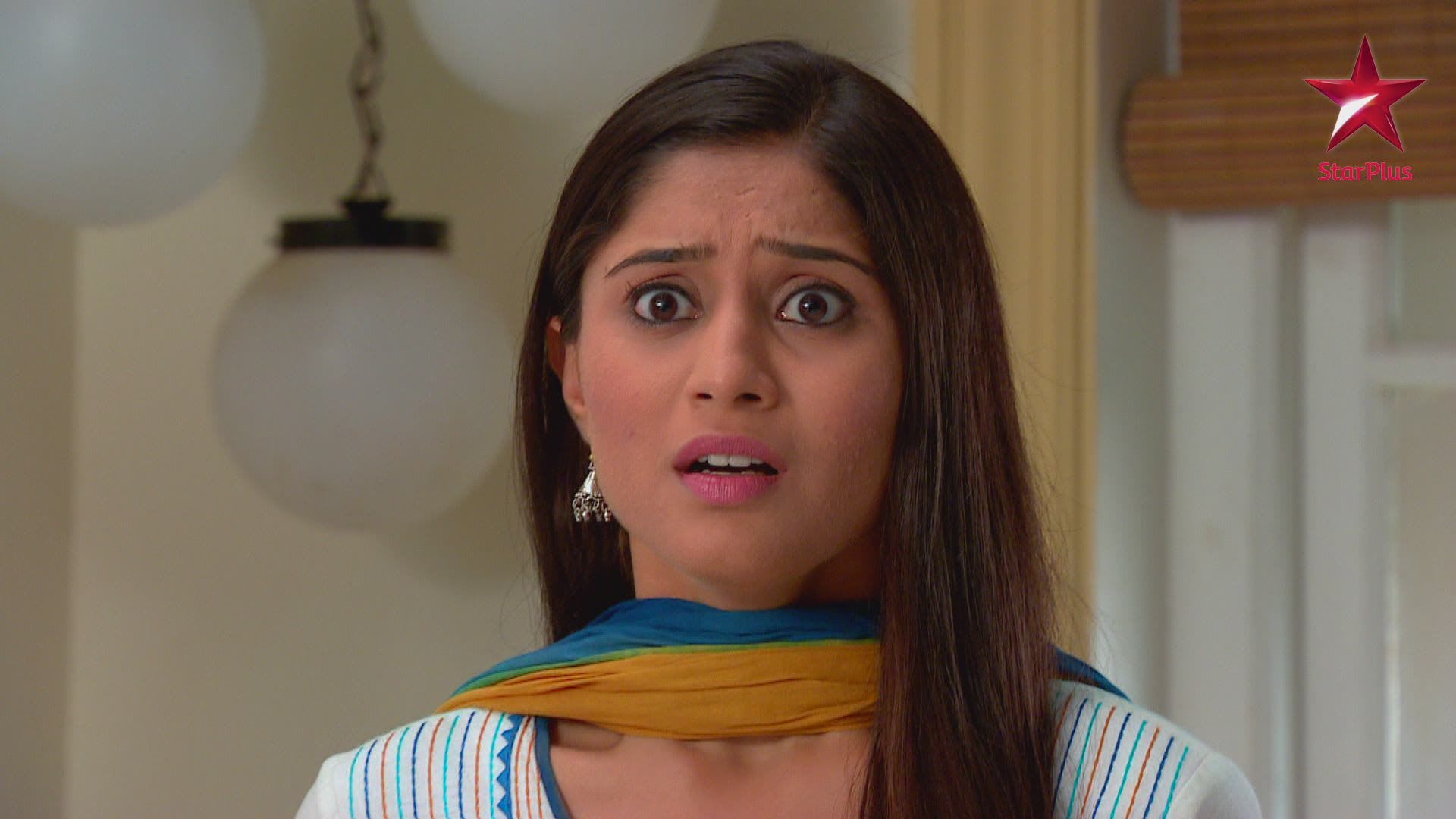 Watch NAVYA - Naye Dhadkan Naye Sawaal Episode 6 on JioHotstar