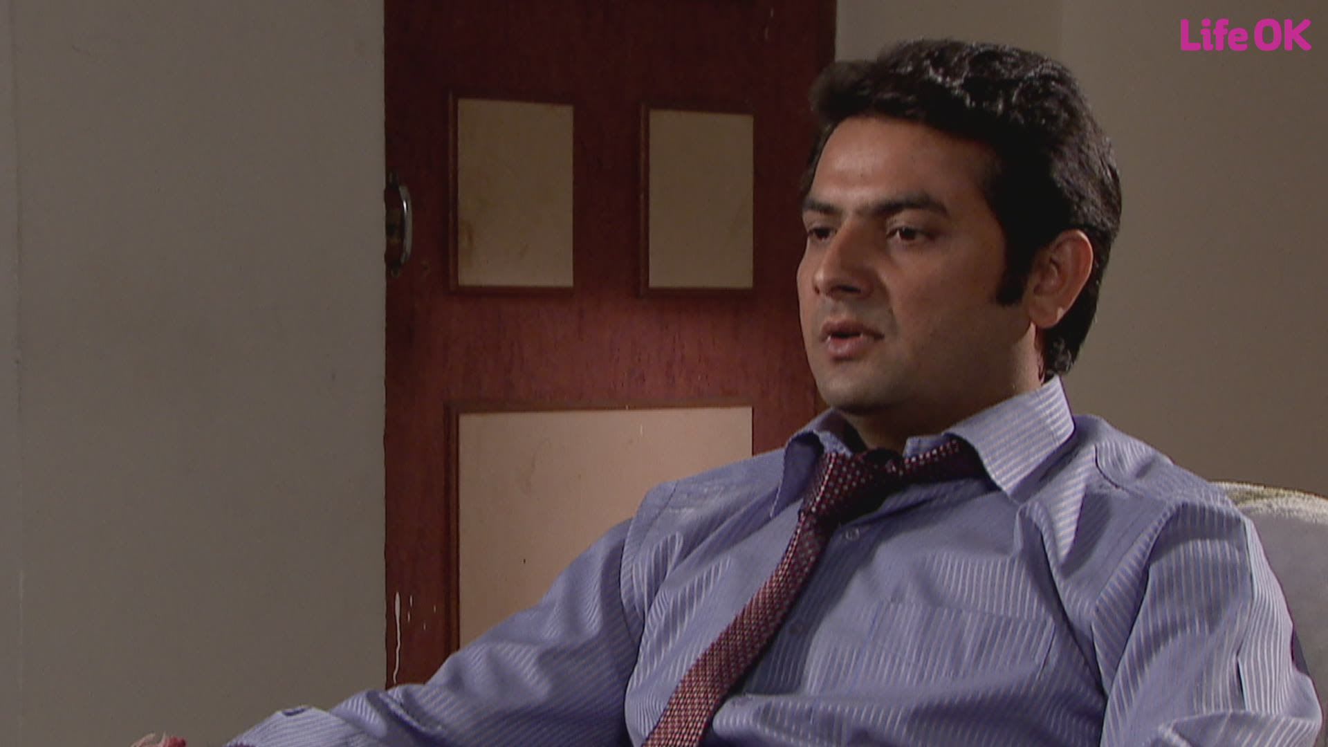 Stream Expose Your Seedy Boss! Season 2 Episode 11 – Expose Your Seedy ...