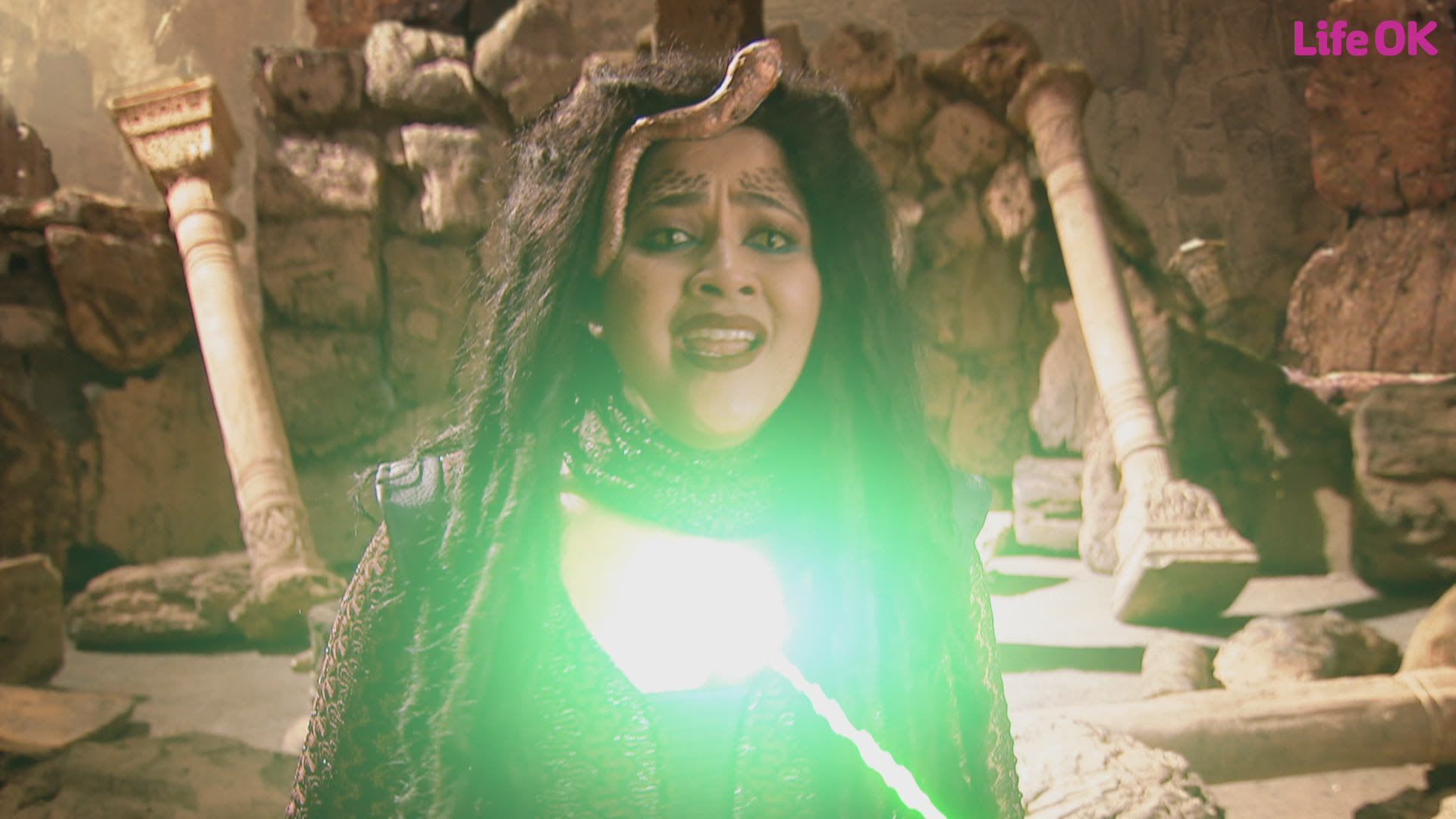 Watch The Adventures Of Hatim S11 Episode 1 on JioHotstar